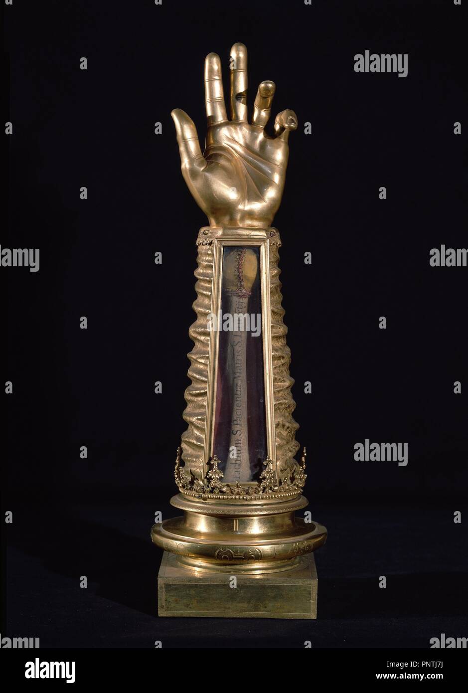 BRAZO RELICARIO DE SAN LORENZO - SIGLO XVI. Location: MONASTERIO ...