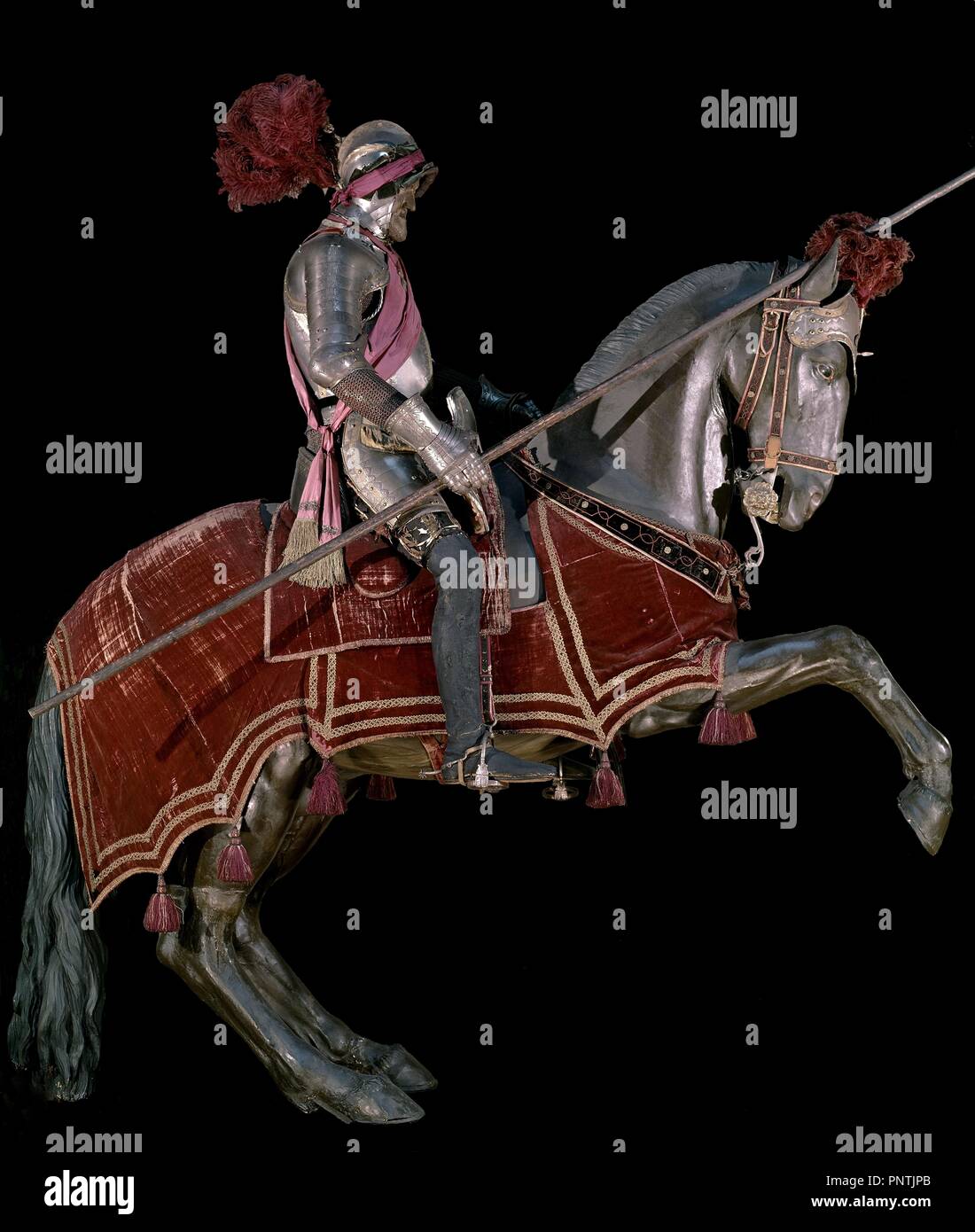 Armour that Charles V wore during the battle of Muhlberg. 1539. Madrid ...