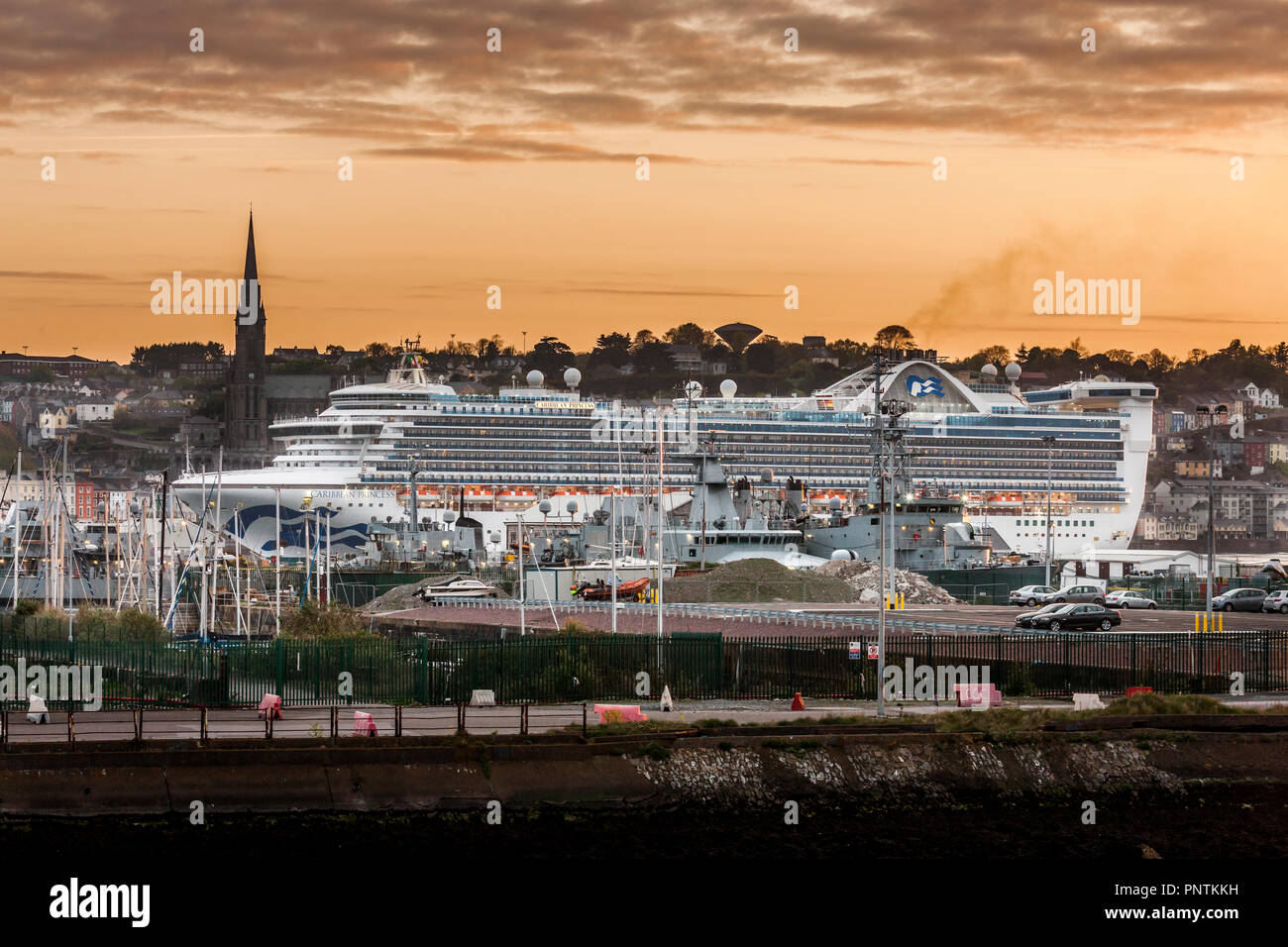 Cobh, Cork, Ireland. 22nd April, 2017. Cruise liner Caribbean Princess ...