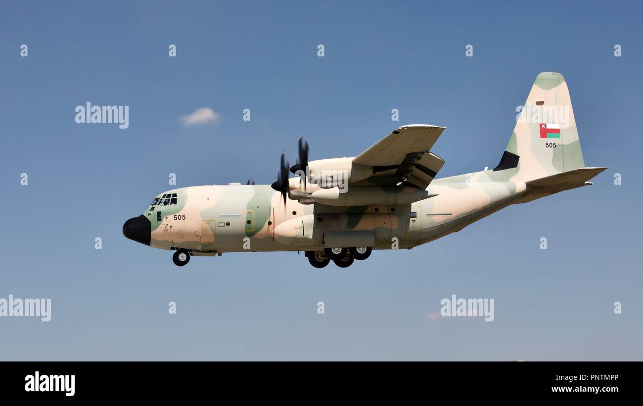Royal flight of oman hi-res stock photography and images - Alamy