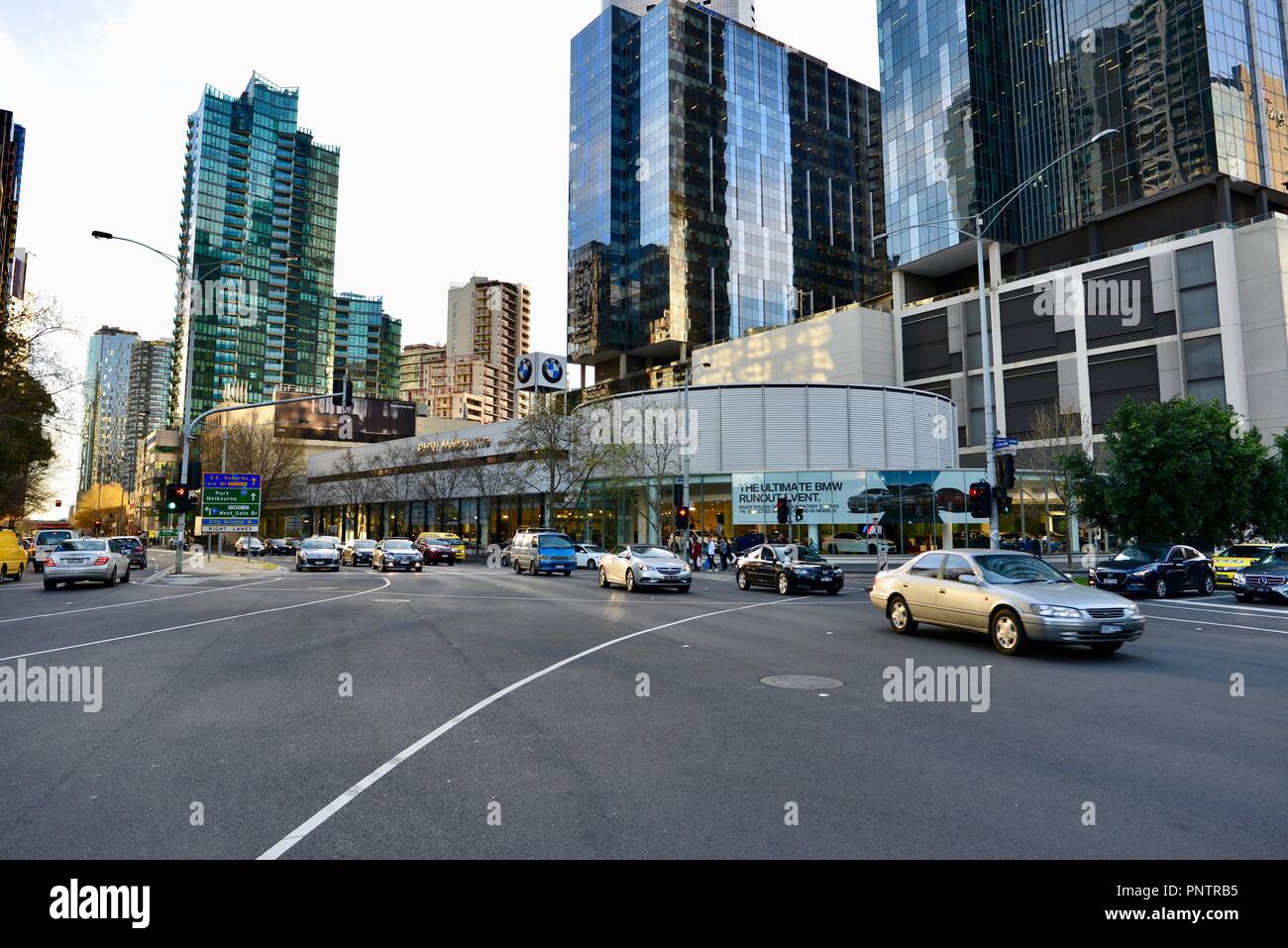 Southbank Boulevard and City road intersection, Melbourne VIC ...