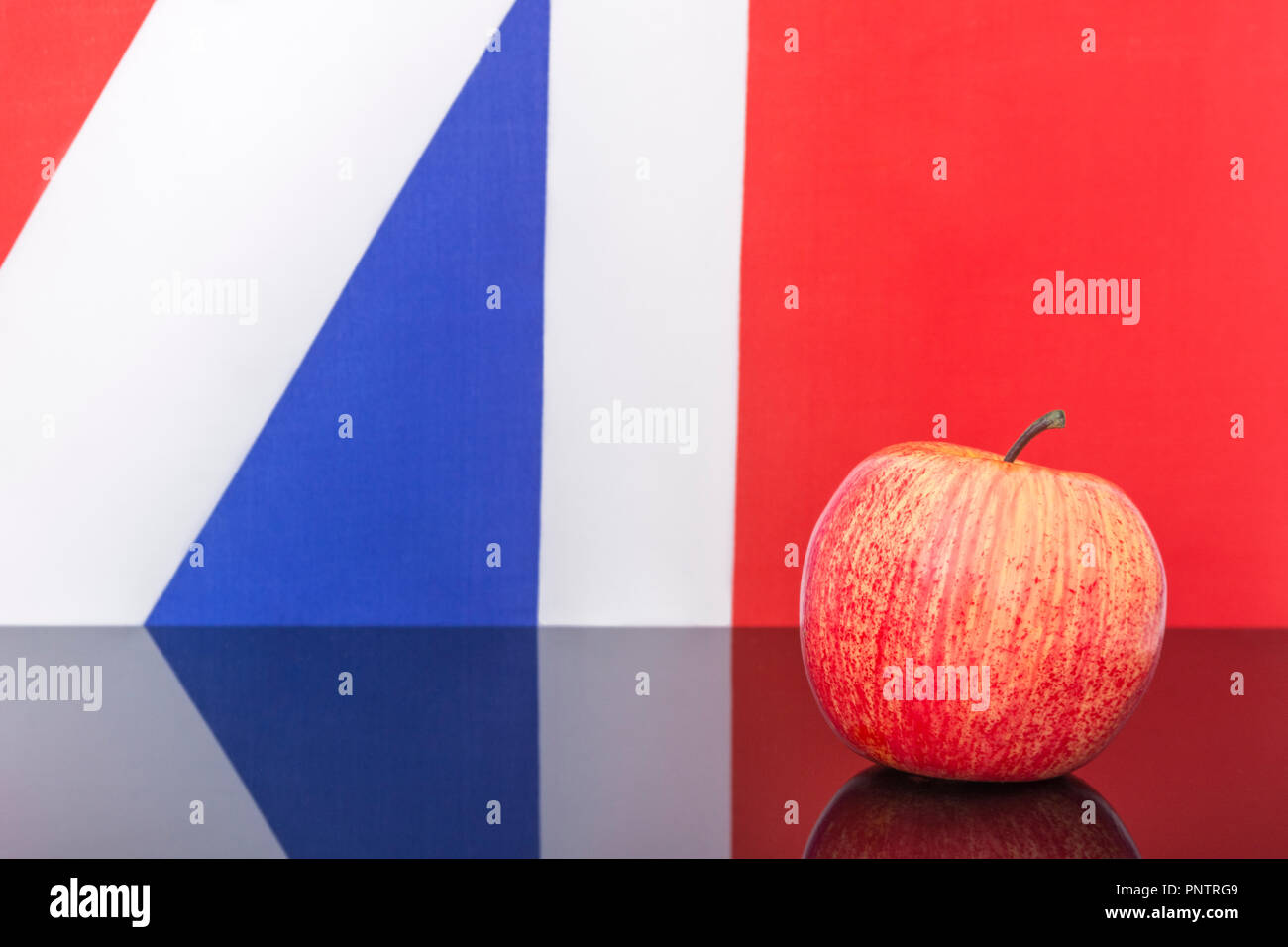 Red apples / apple & UK flag / Union Jack. For UK apple growing ...