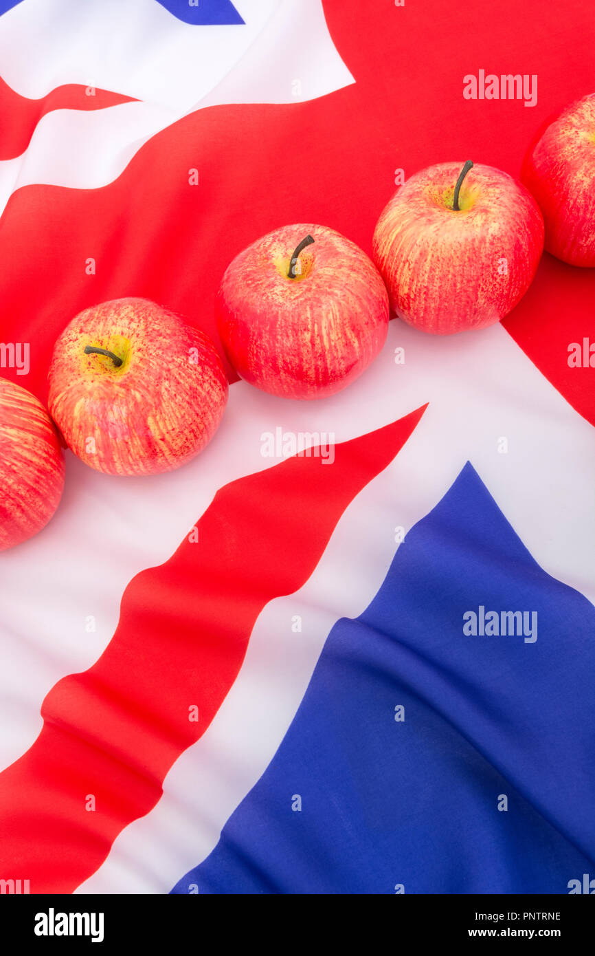 English apple growers hi-res stock photography and images - Alamy