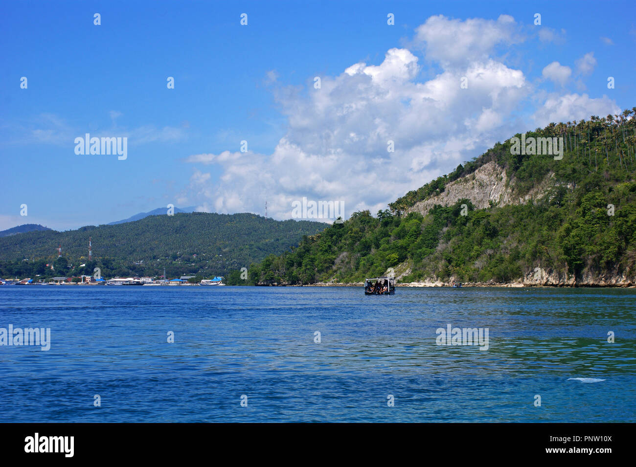 Pantai Tanjung Karang Beach, Donggala, Central Sulawesi, Indonesia ...
