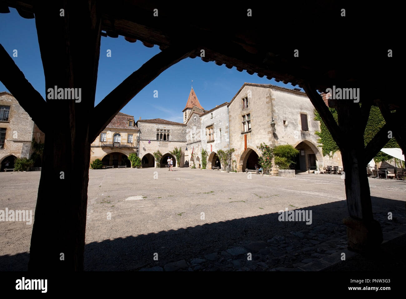 Monpazier Dordogne France Stock Photo - Alamy