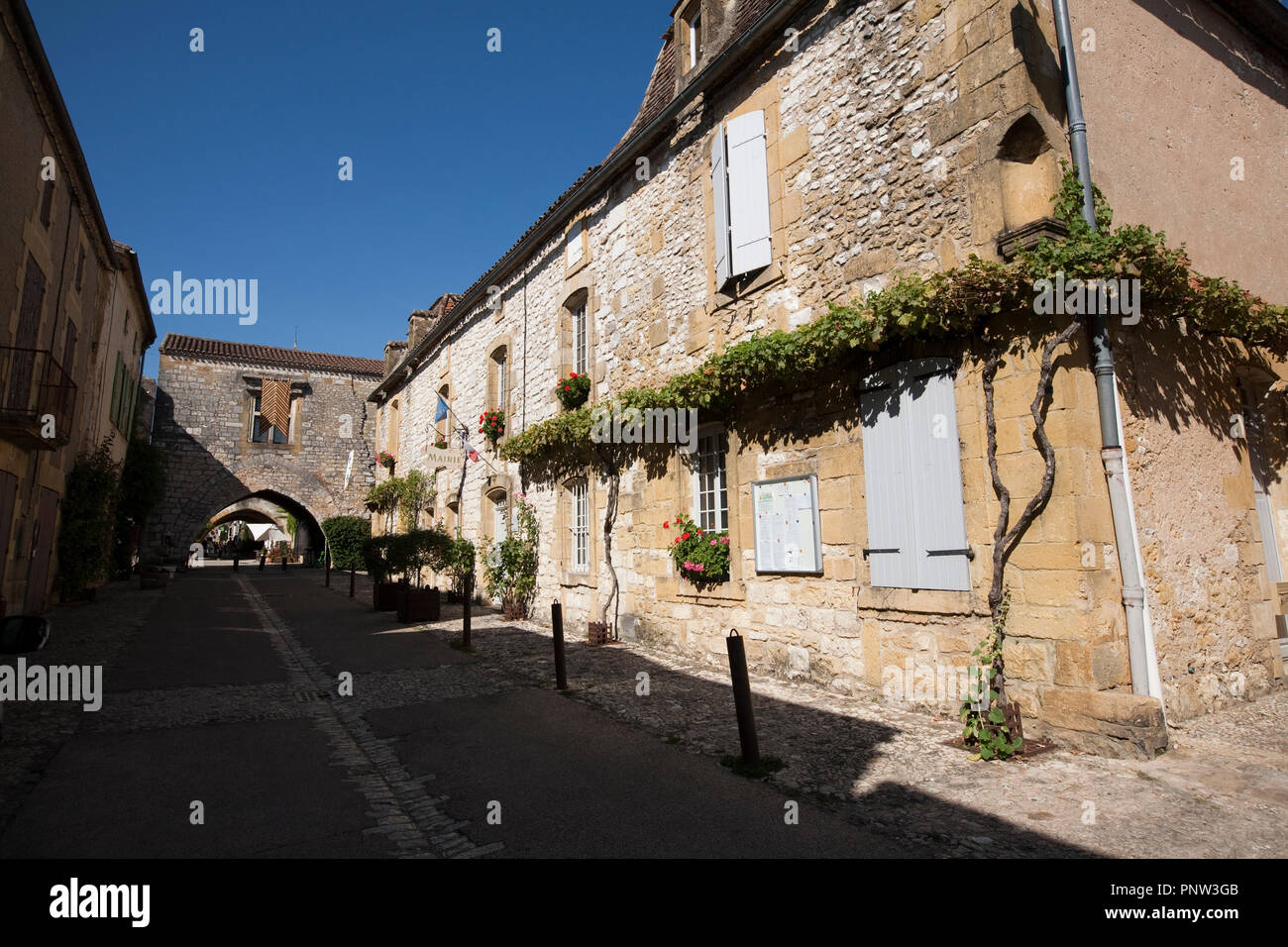 Monpazier Dordogne France Stock Photo - Alamy