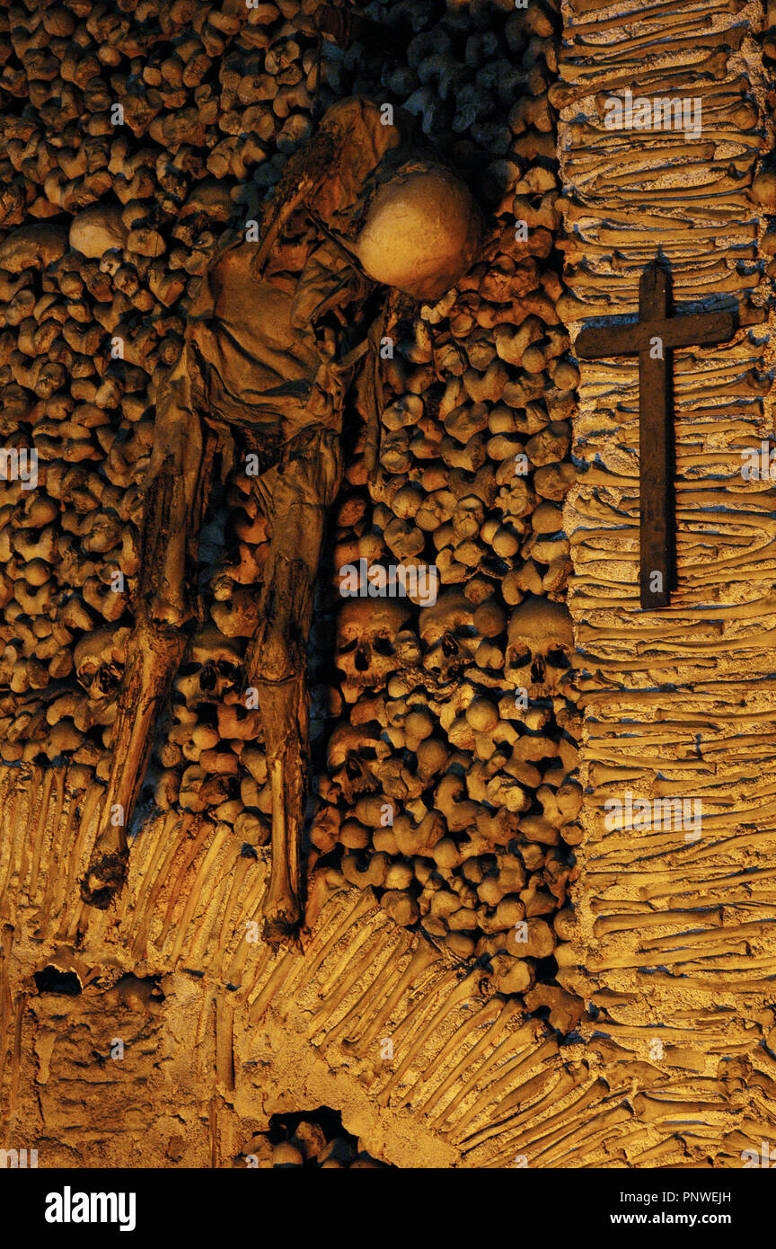 Skeleton monk chains hi-res stock photography and images - Alamy