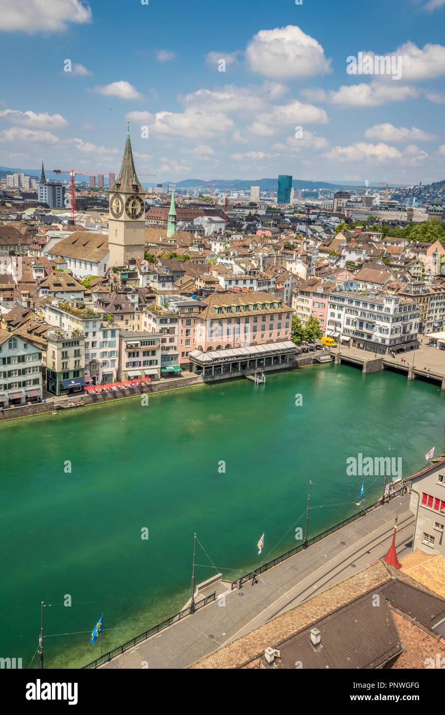 Ship in lake zurich hi-res stock photography and images - Alamy