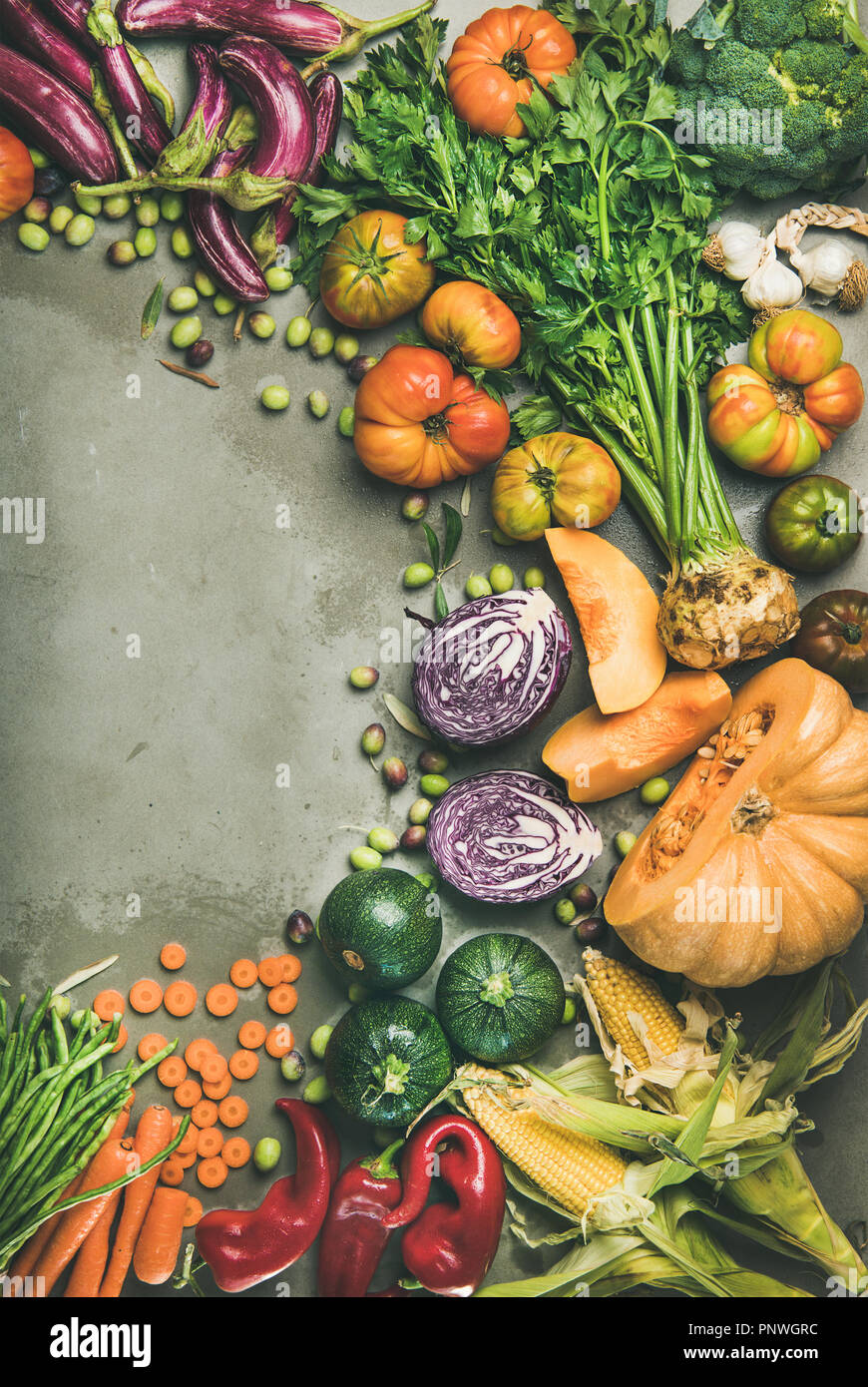 Healthy vegetarian seasonal Fall food cooking background, copy space ...