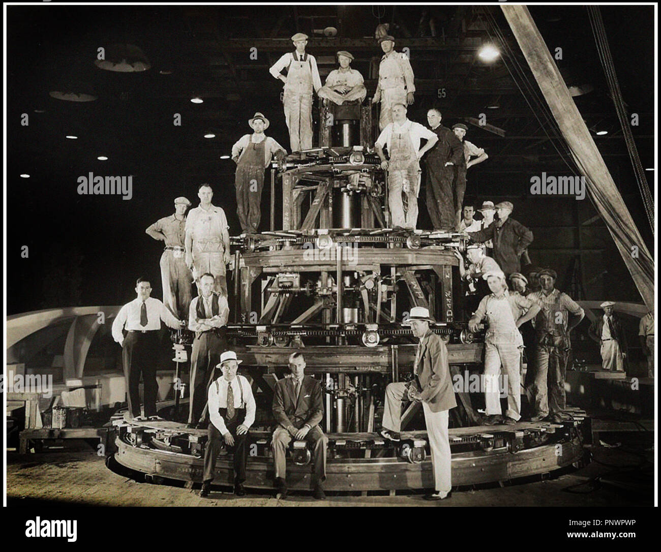 Footlight Parade 1933 Stock Photos & Footlight Parade 1933 Stock Images ...