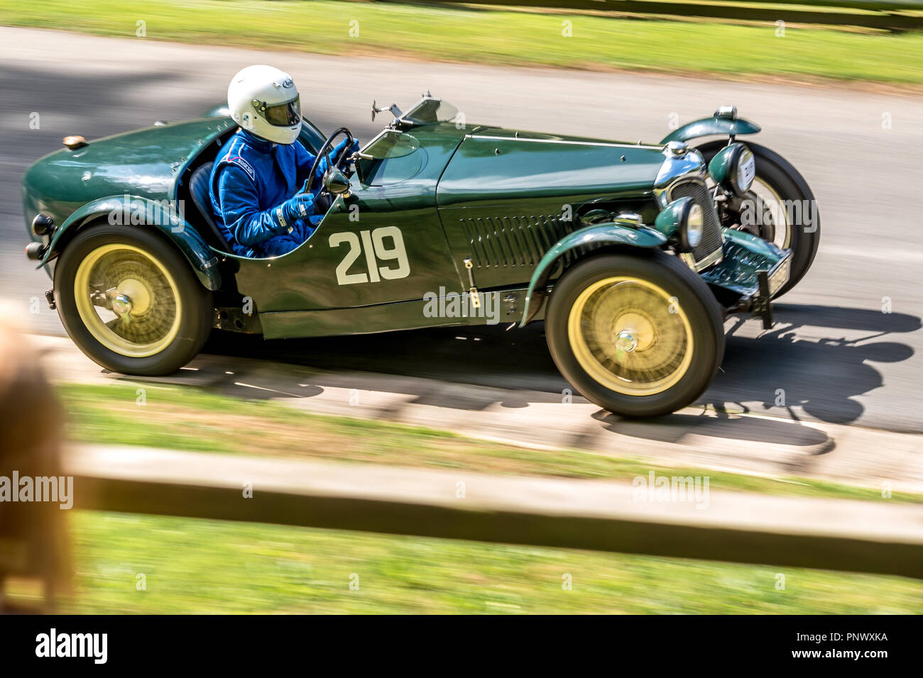 12 4 special hi-res stock photography and images - Alamy