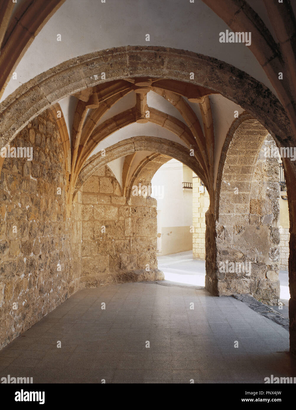 16th century vault hi-res stock photography and images - Alamy