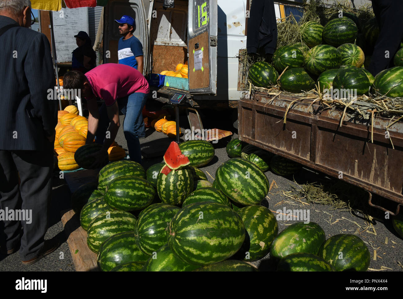 Magenta melon hi-res stock photography and images - Alamy