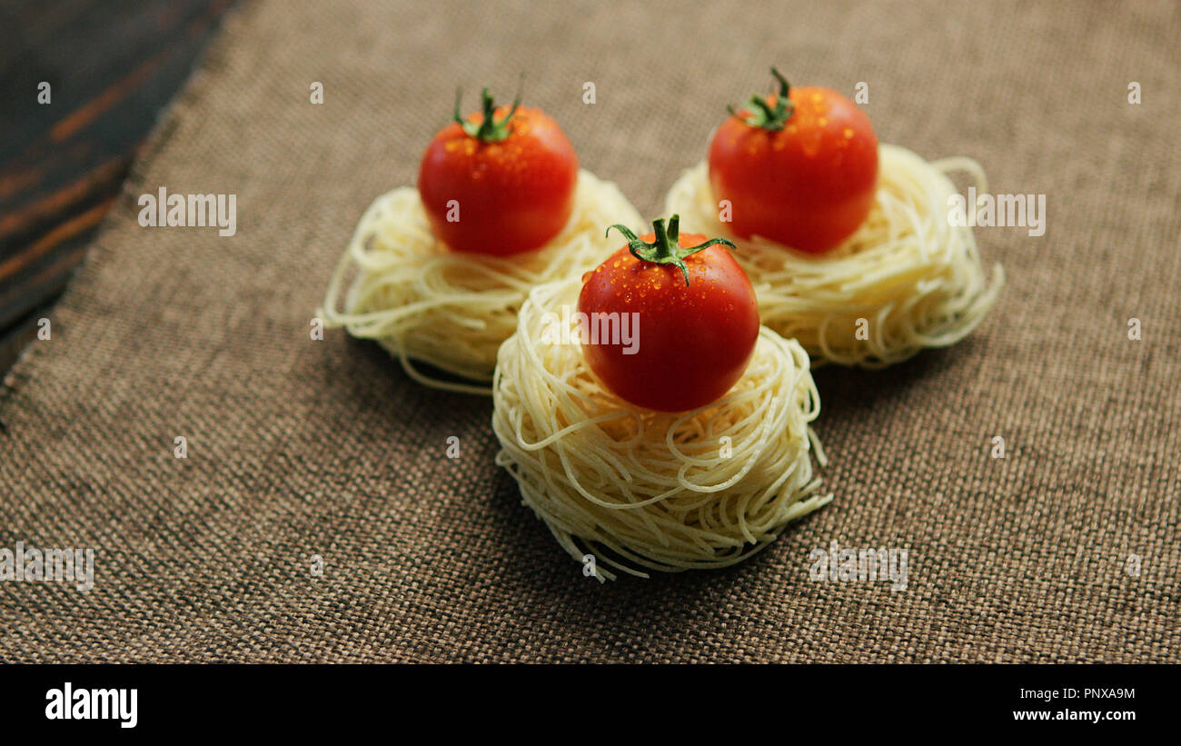 Ball Of Spaghetti High Resolution Stock Photography and Images - Alamy