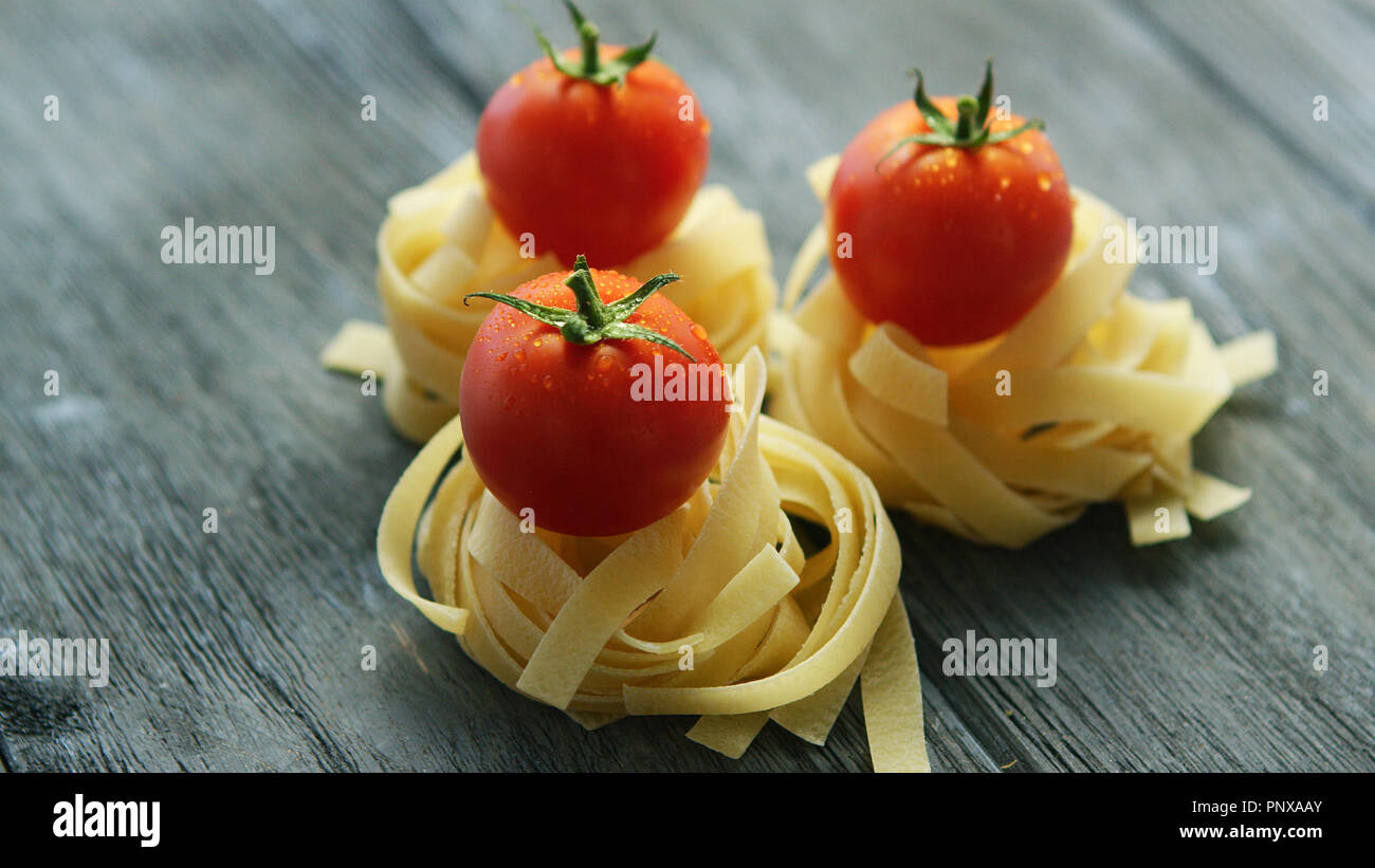 Wet pasta hi-res stock photography and images - Alamy