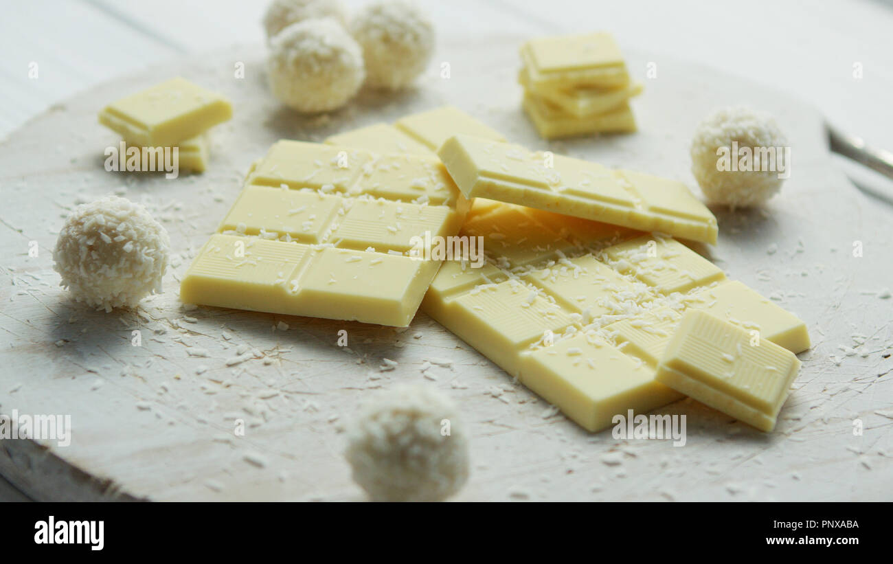 Coconut sweets hi-res stock photography and images - Alamy