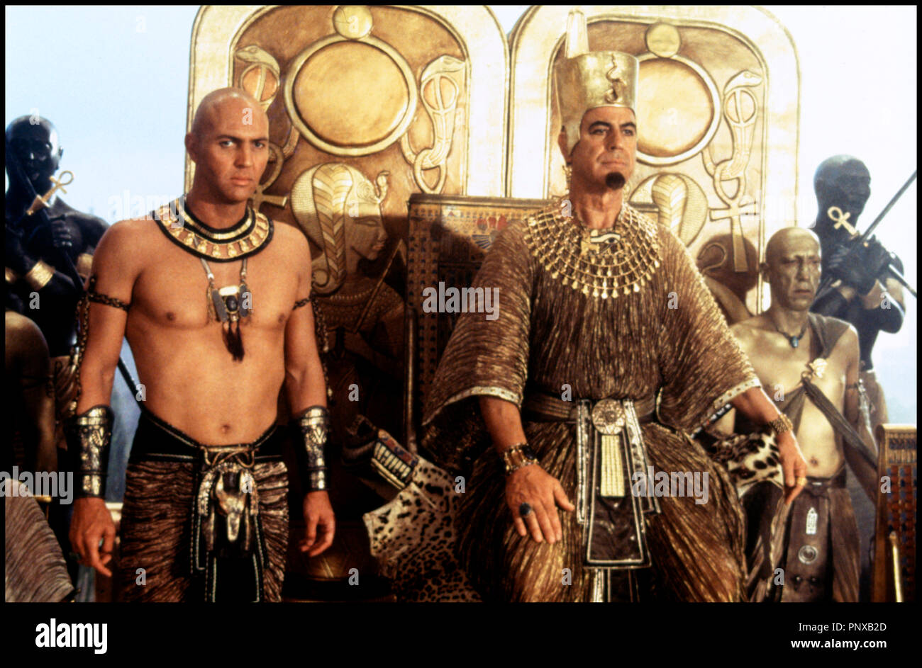 Mummy Returns 2001 Arnold Vosloo Stock Photos & Mummy Returns 2001 ...