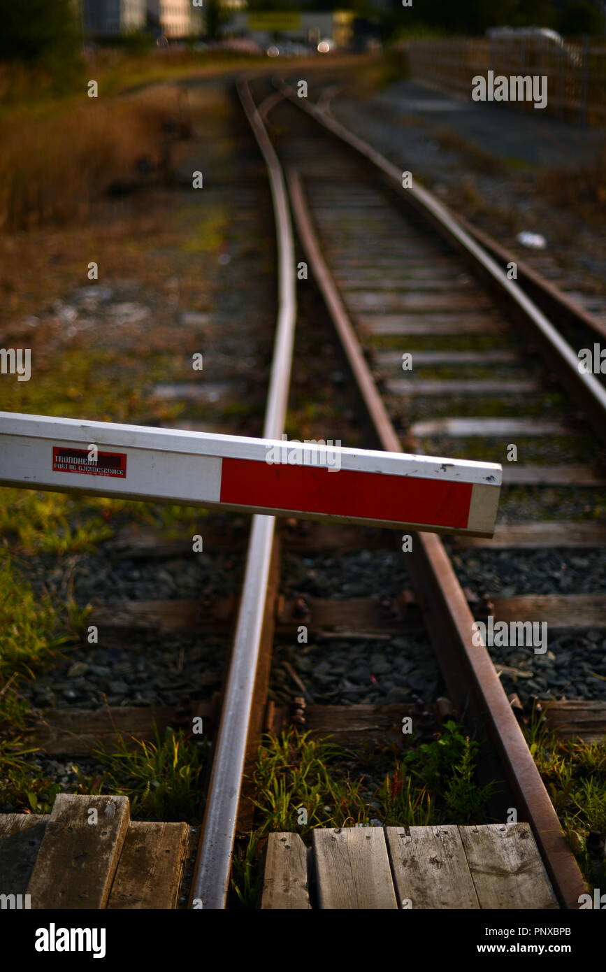 Old barrier hi-res stock photography and images - Alamy