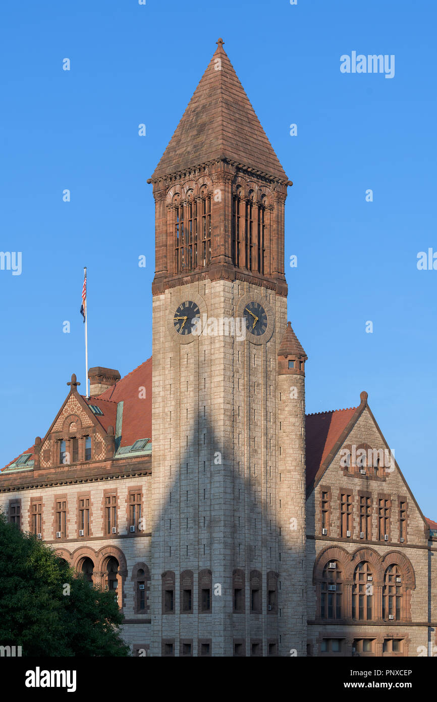 Albany city hall hi-res stock photography and images - Alamy