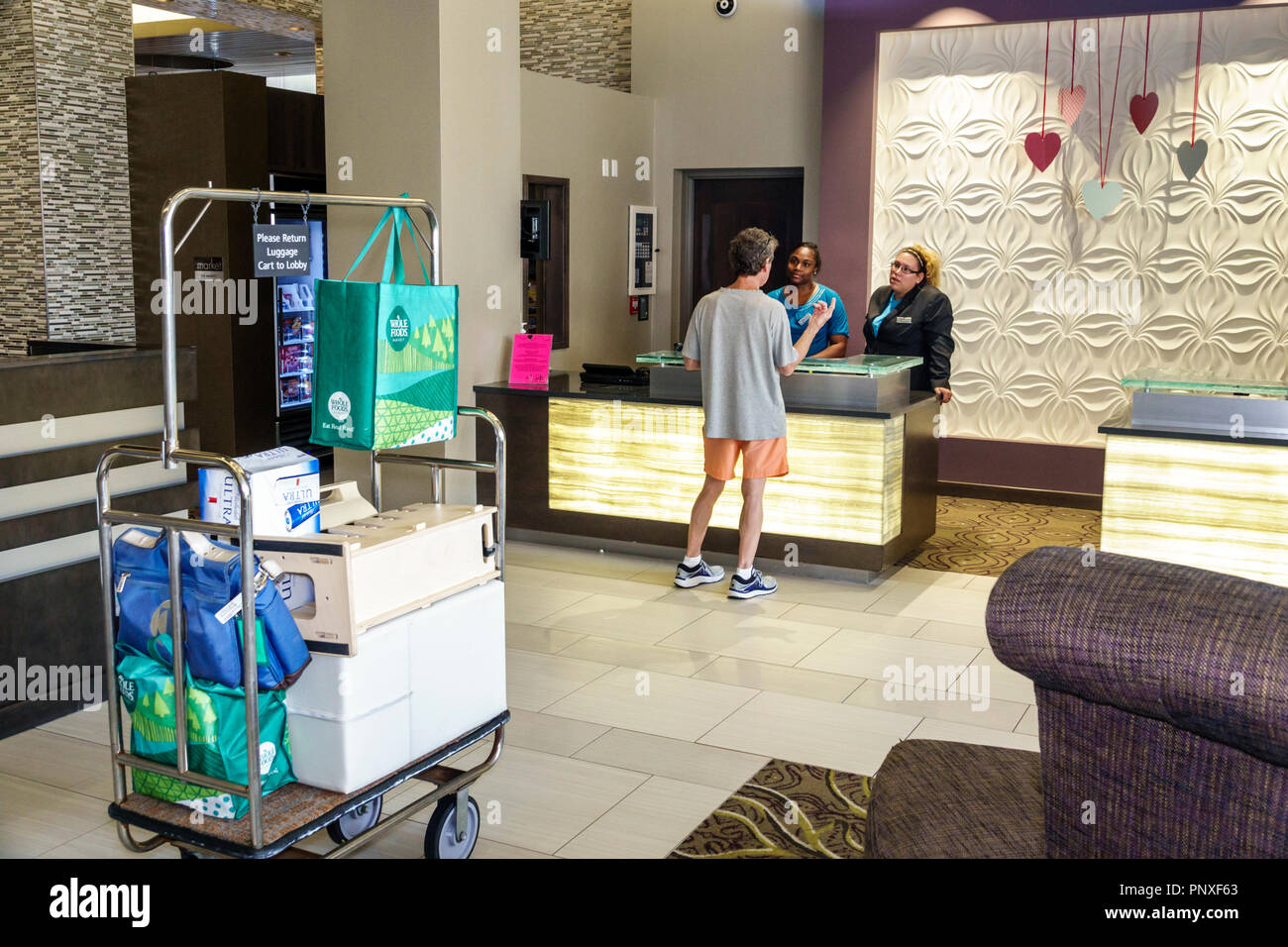Luggage Cart In Hotel Lobby Stock Photos & Luggage Cart In Hotel Lobby ...