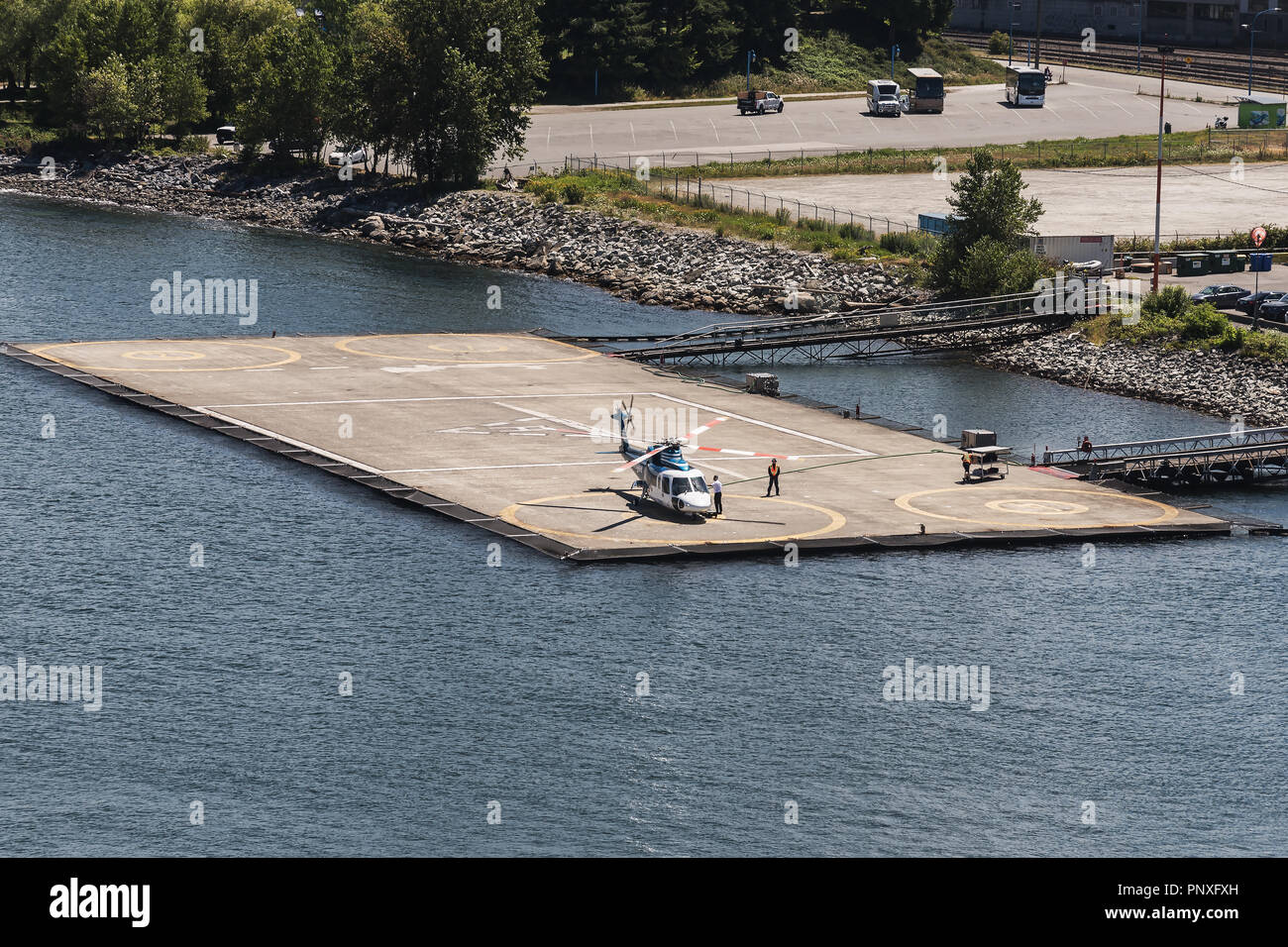 Vancouver helicopter hi-res stock photography and images - Alamy