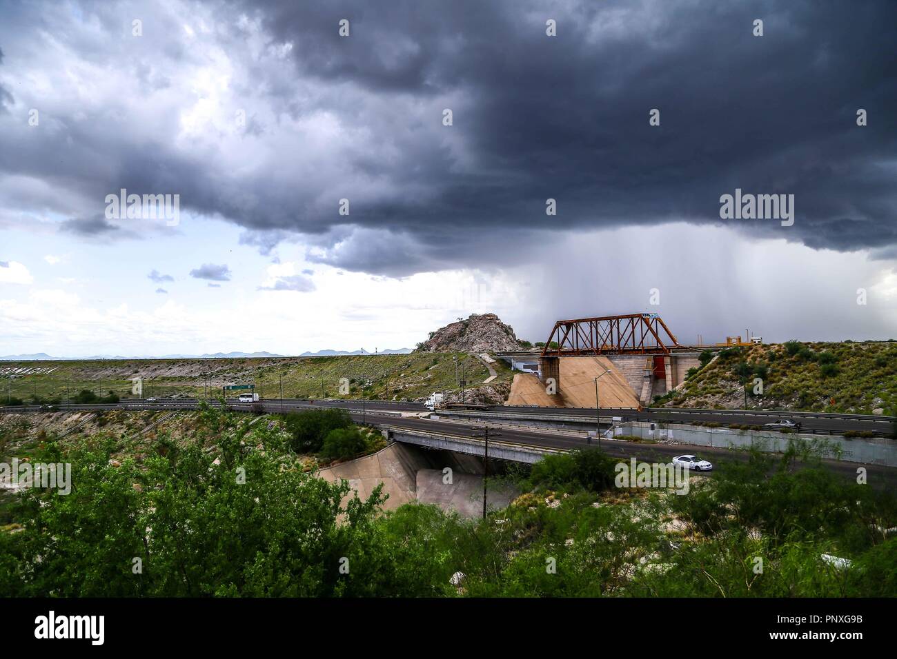 Cruce de arquitectura hi-res stock photography and images - Alamy