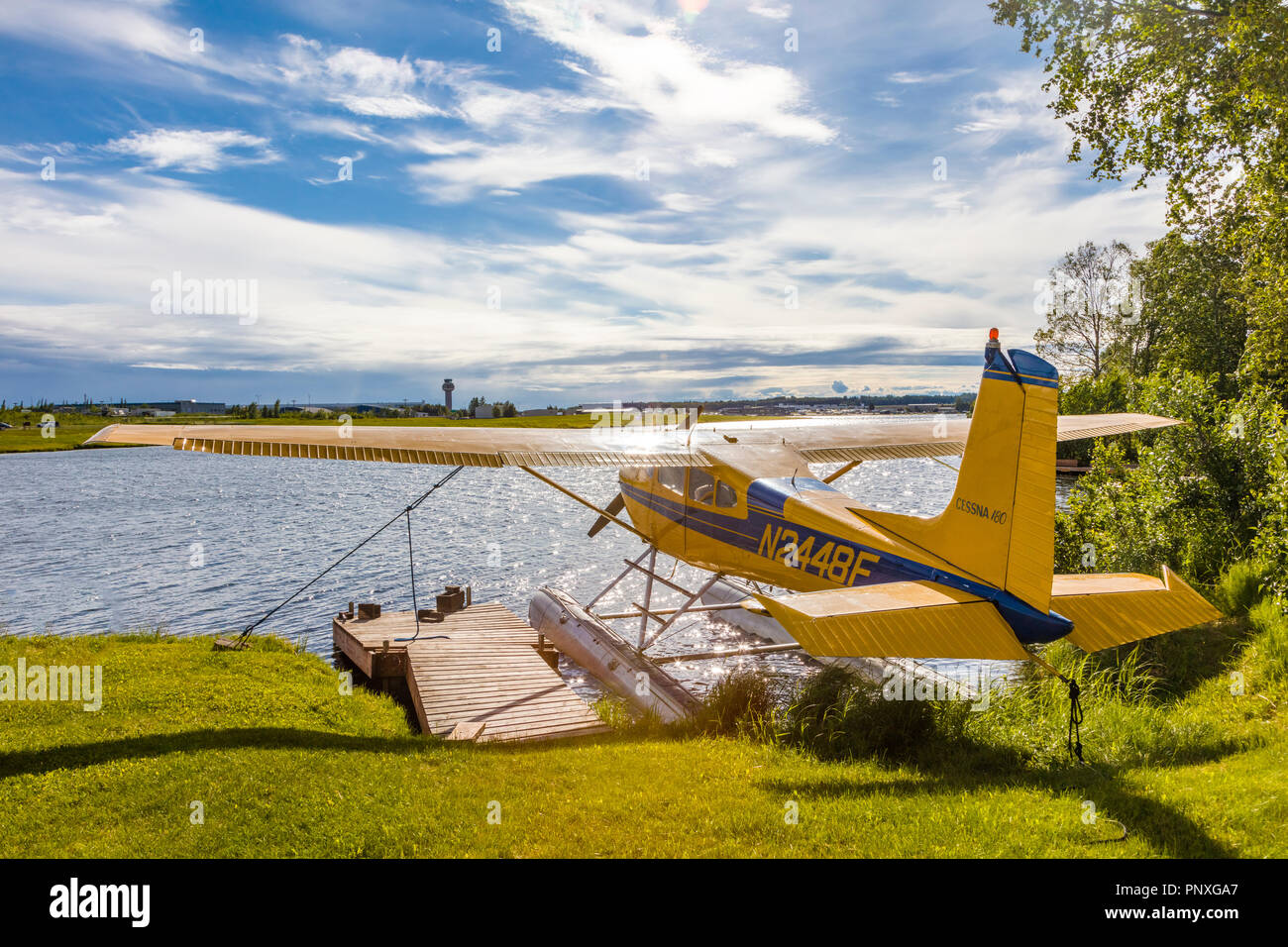 Seaplane or floatplane at Lake Hood Seaplane Base the world's busiest ...