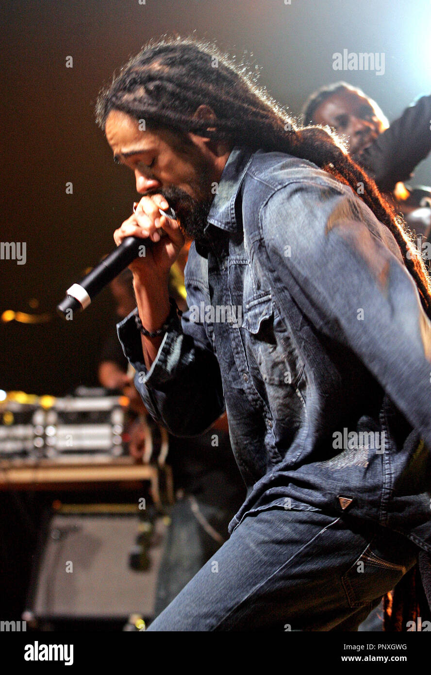 Damian marley hi-res stock photography and images - Alamy