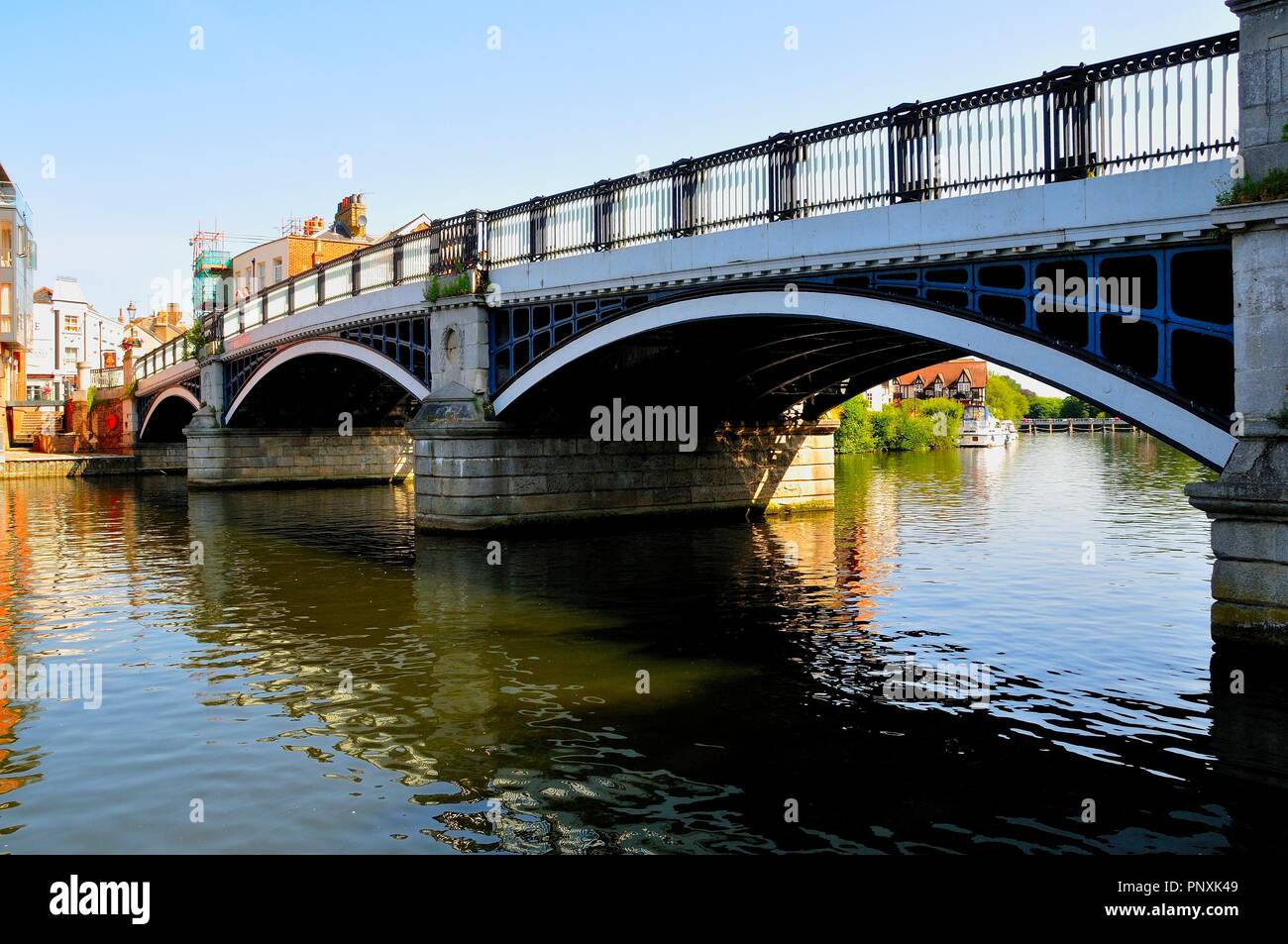 Windsor bridge hi-res stock photography and images - Alamy