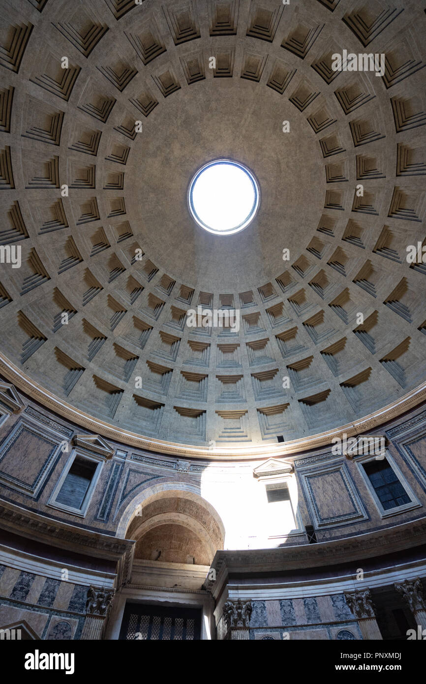Pantheon dome high view hi-res stock photography and images - Alamy