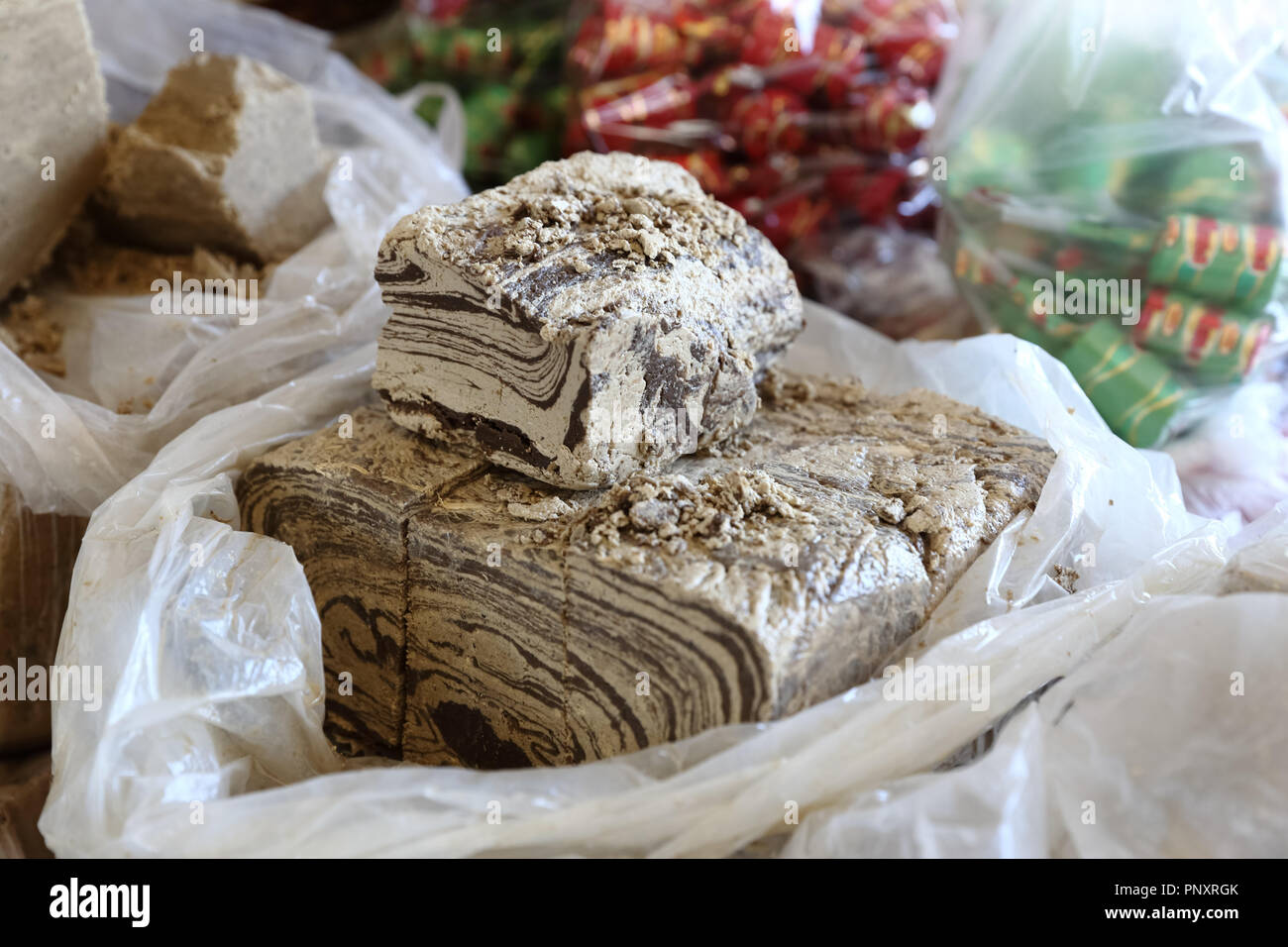 Uzbek sweets hi-res stock photography and images - Alamy