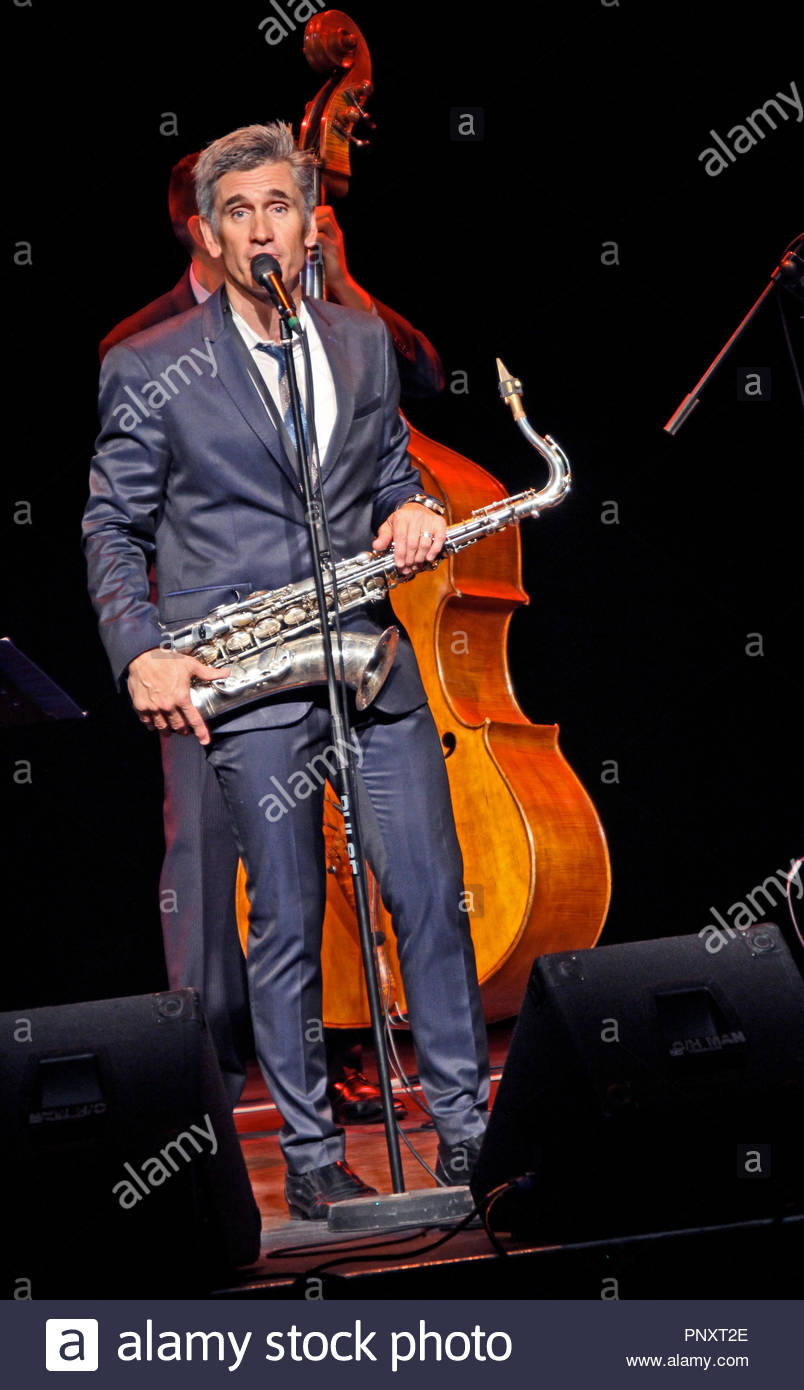 Curtis Stigers Stock Photos & Curtis Stigers Stock Images - Alamy