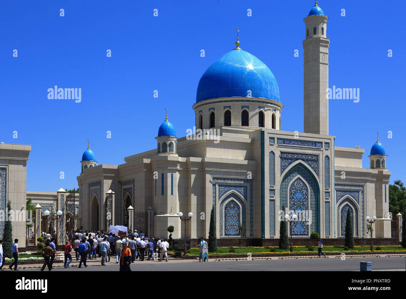 Uzbek people hi-res stock photography and images - Alamy