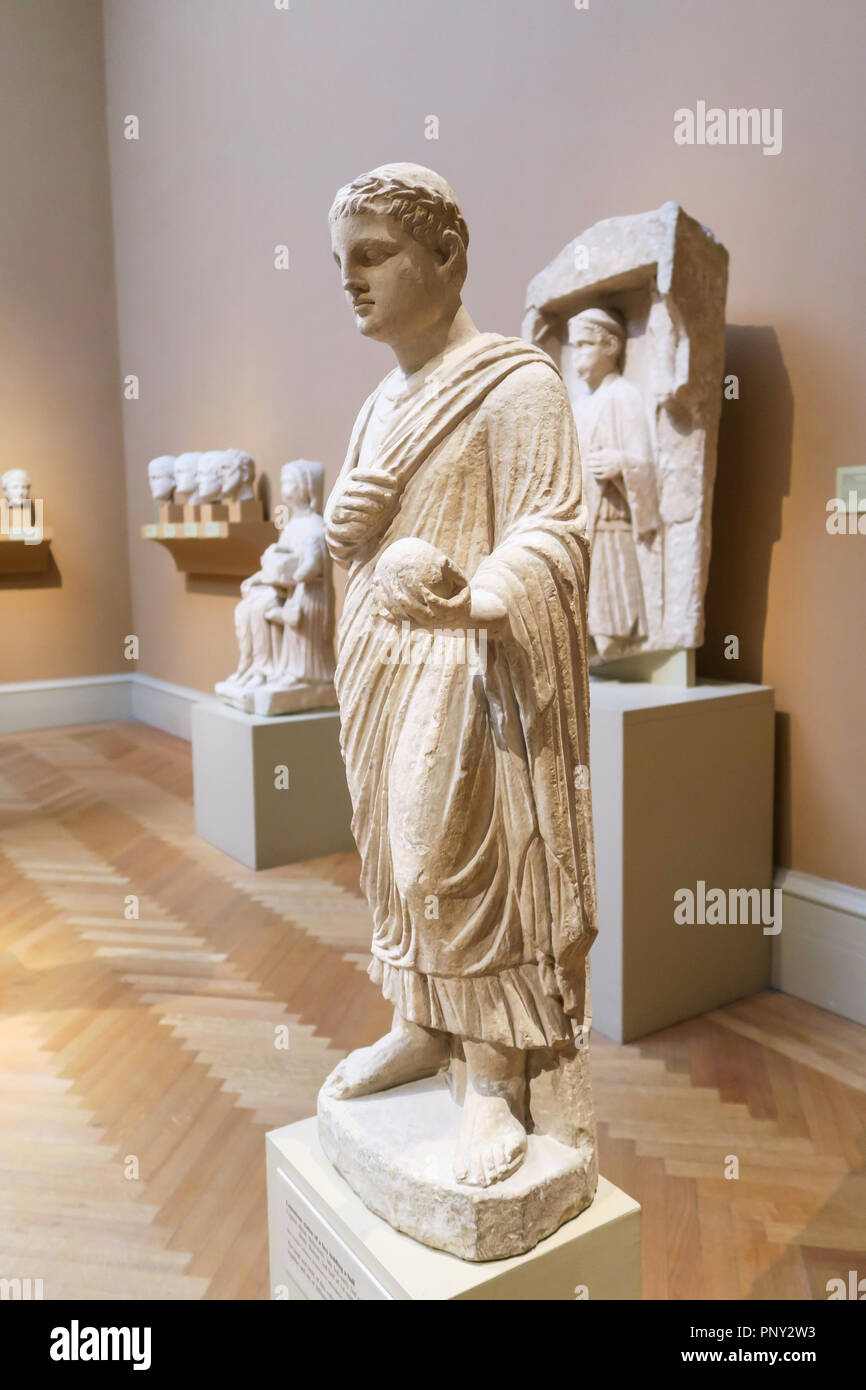 Cypriot Art Gallery in the Metropolitan Museum of Art, NYC, USA Stock ...