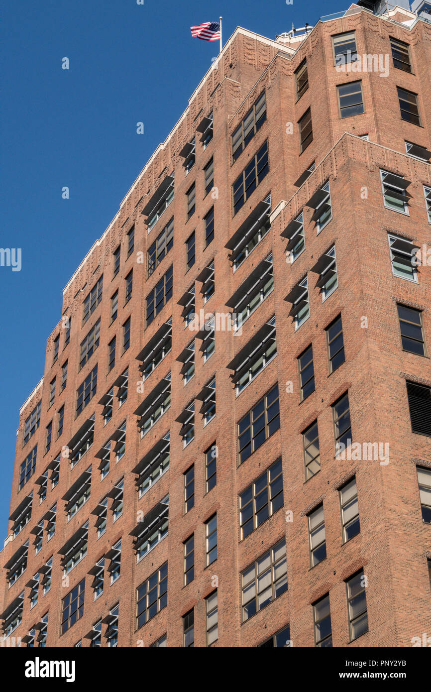 Google office building hi-res stock photography and images - Alamy