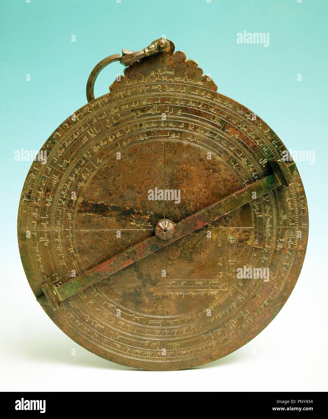 Astrolabe islamic hi-res stock photography and images - Alamy