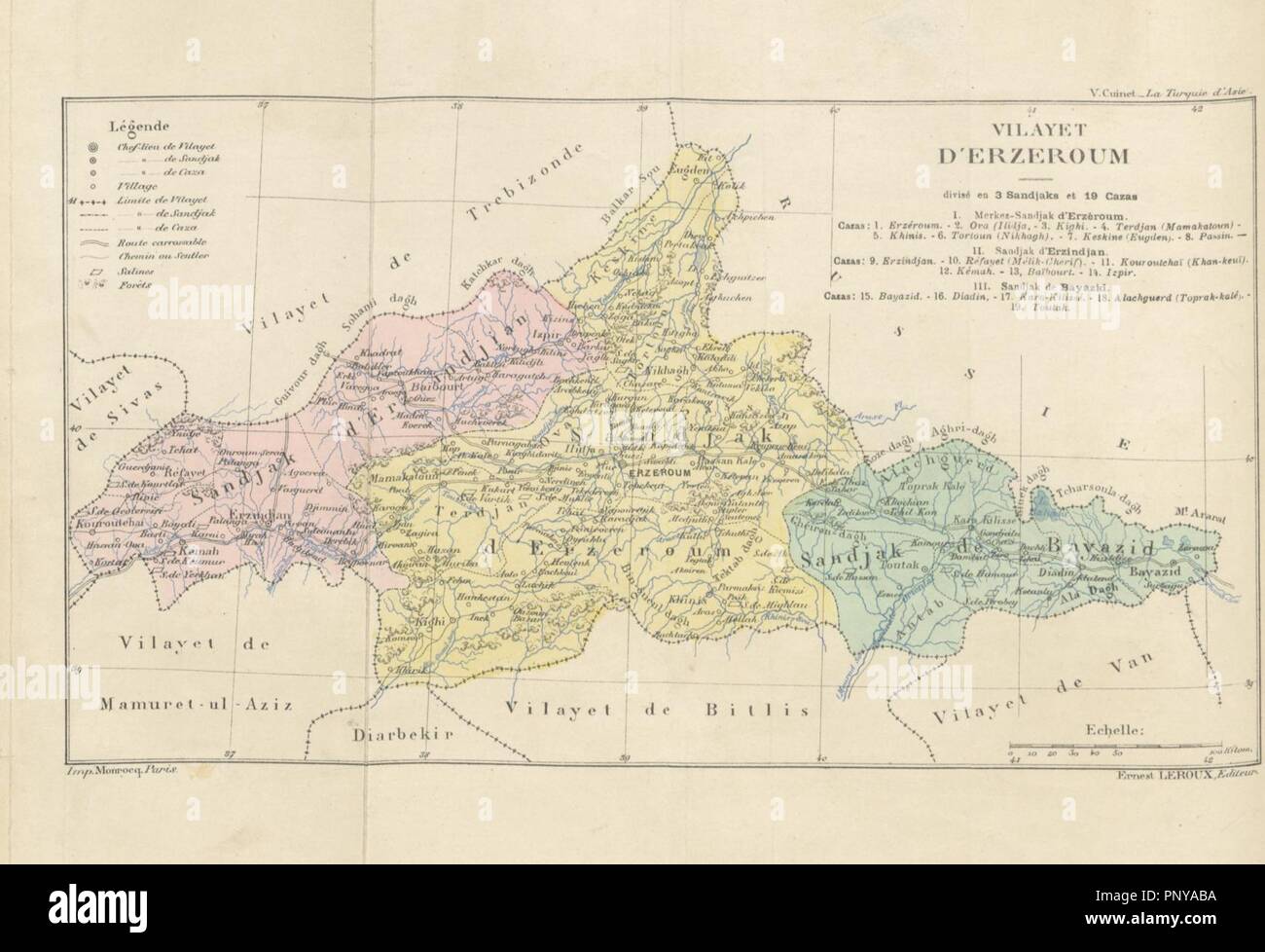 Chaque text hi-res stock photography and images - Alamy