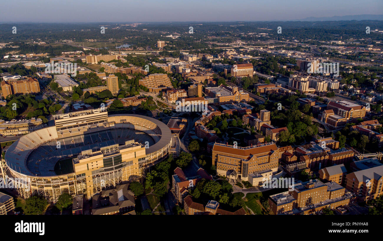 University of tennessee football hi-res stock photography and images ...