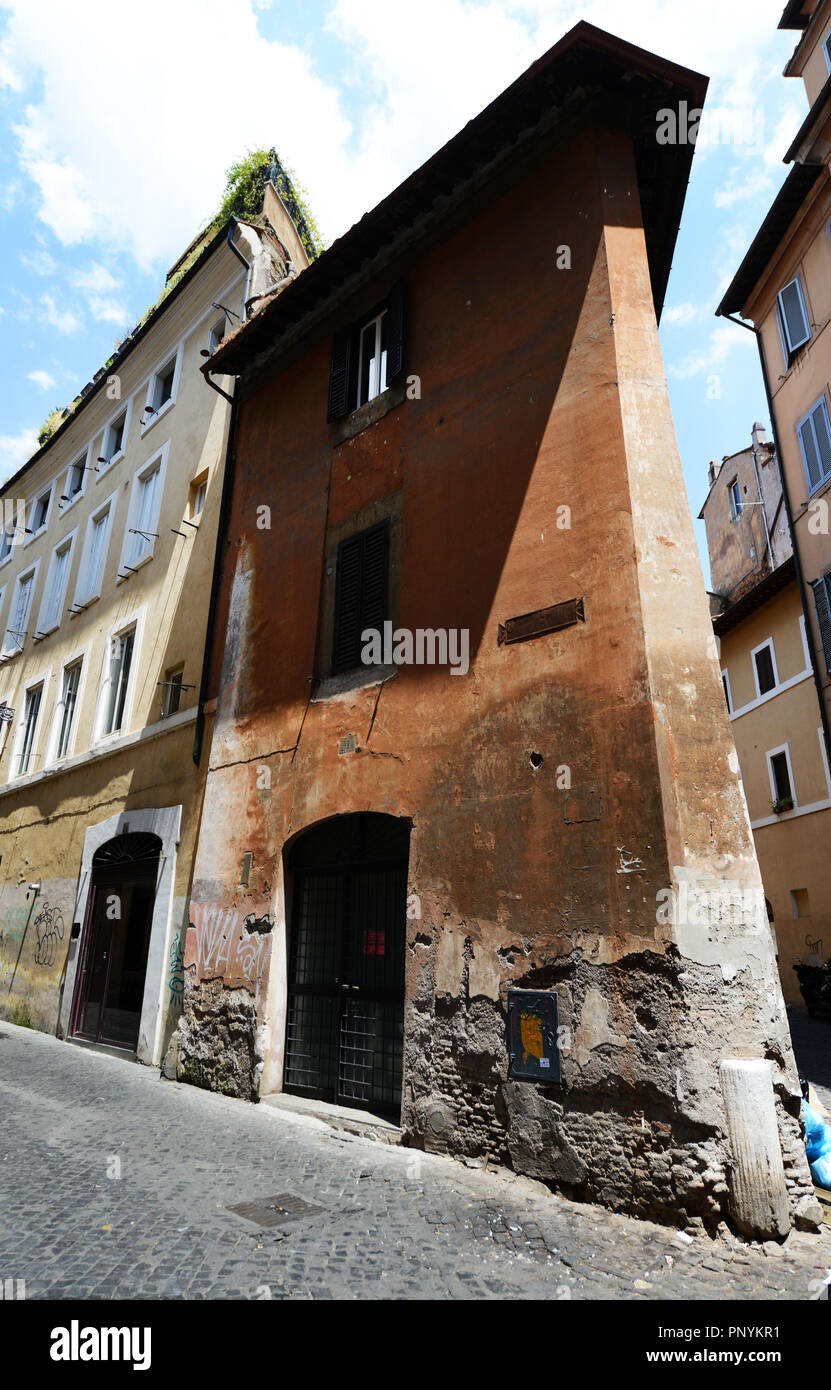 Rione regola rome hi-res stock photography and images - Alamy