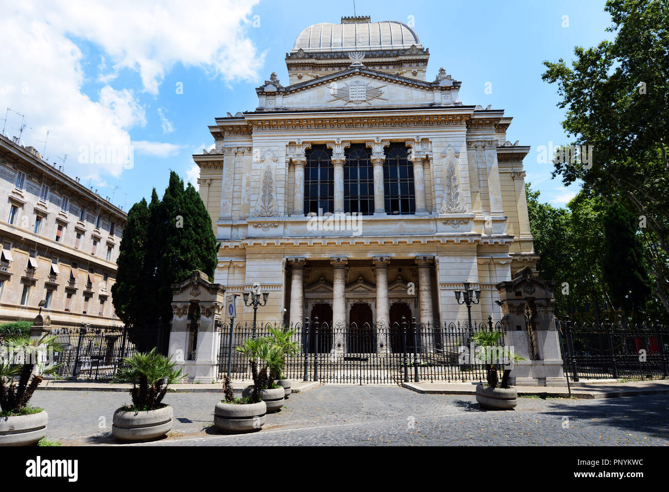 The Great Synagogue of Rome Stock Photo - Alamy