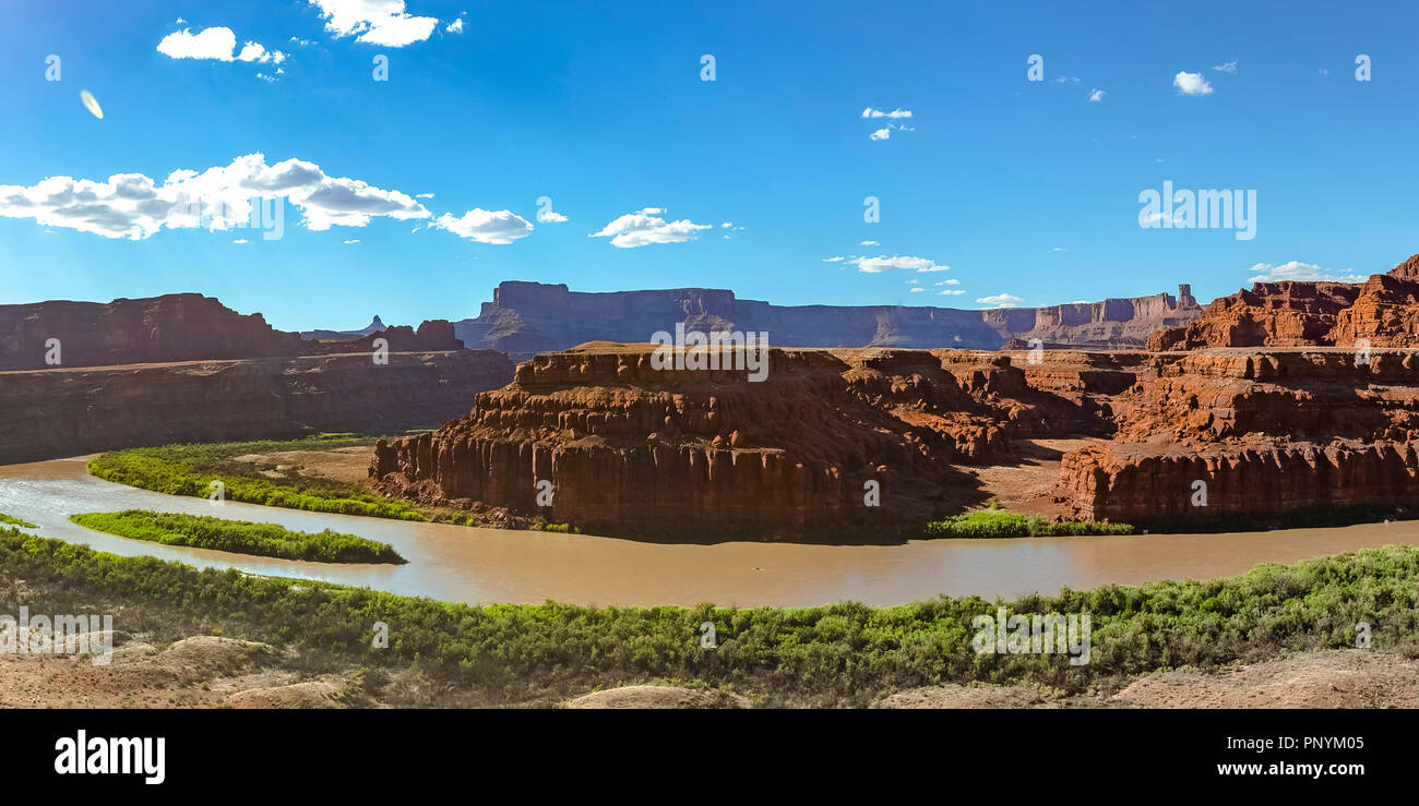Colorado River and striking canyons in Moab Utah Stock Photo - Alamy