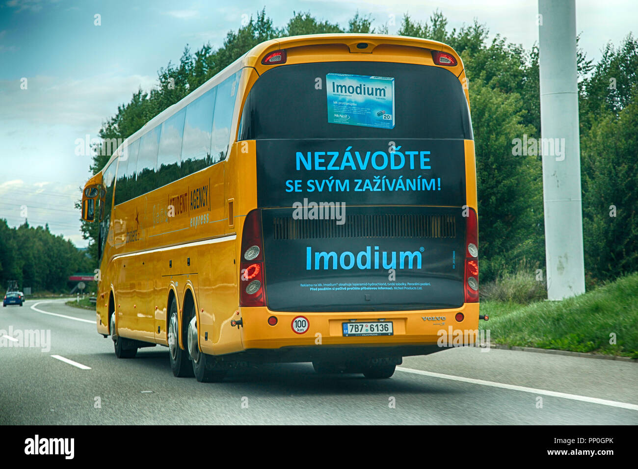 Bus vehicle advertising road hi-res stock photography and images - Alamy