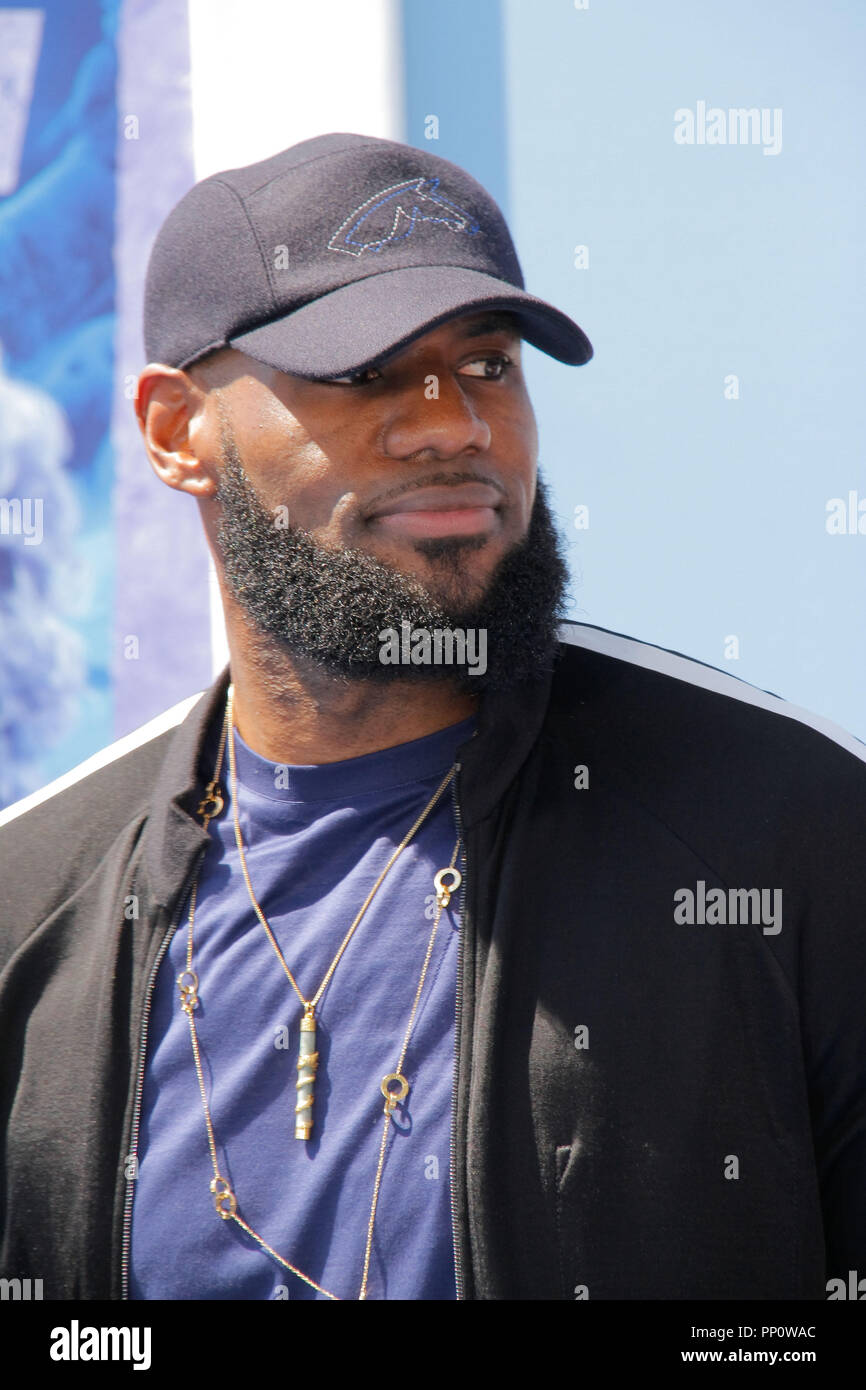 Lebron james 2018 hi-res stock photography and images - Alamy