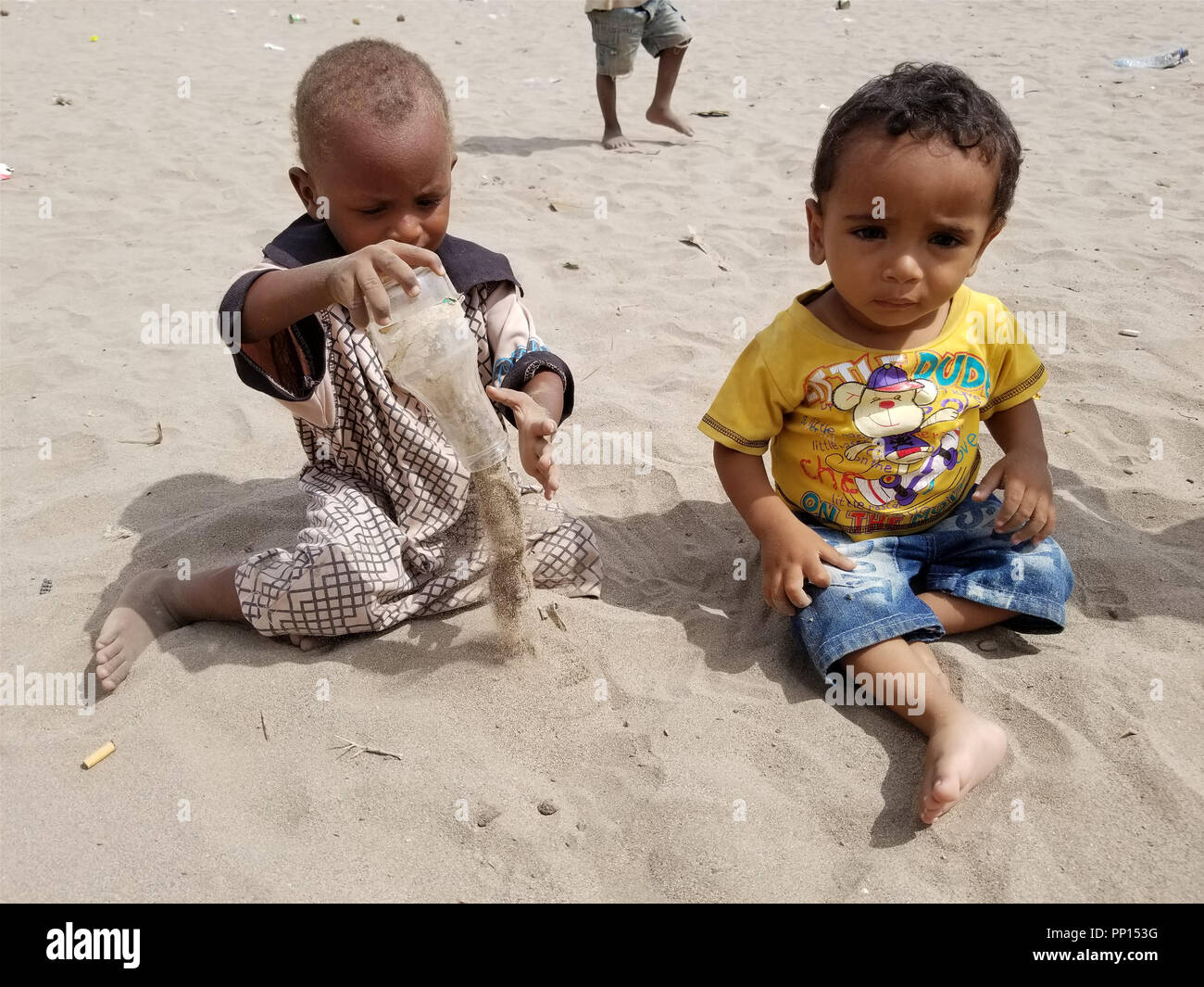 Children in aden yemen hi-res stock photography and images - Alamy