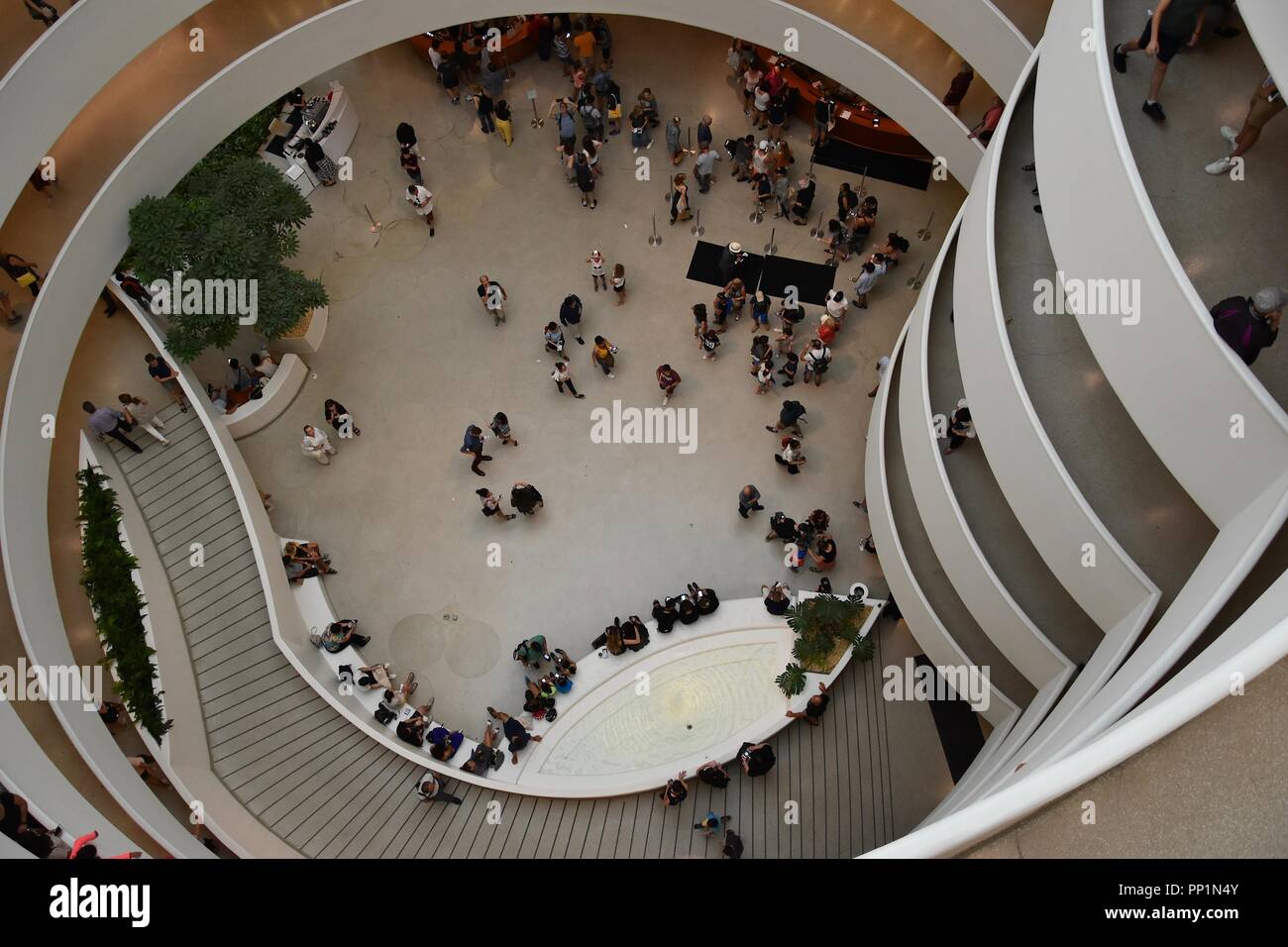 The iconic atrium at the Guggenheim Museum of Art, Upper East Side ...