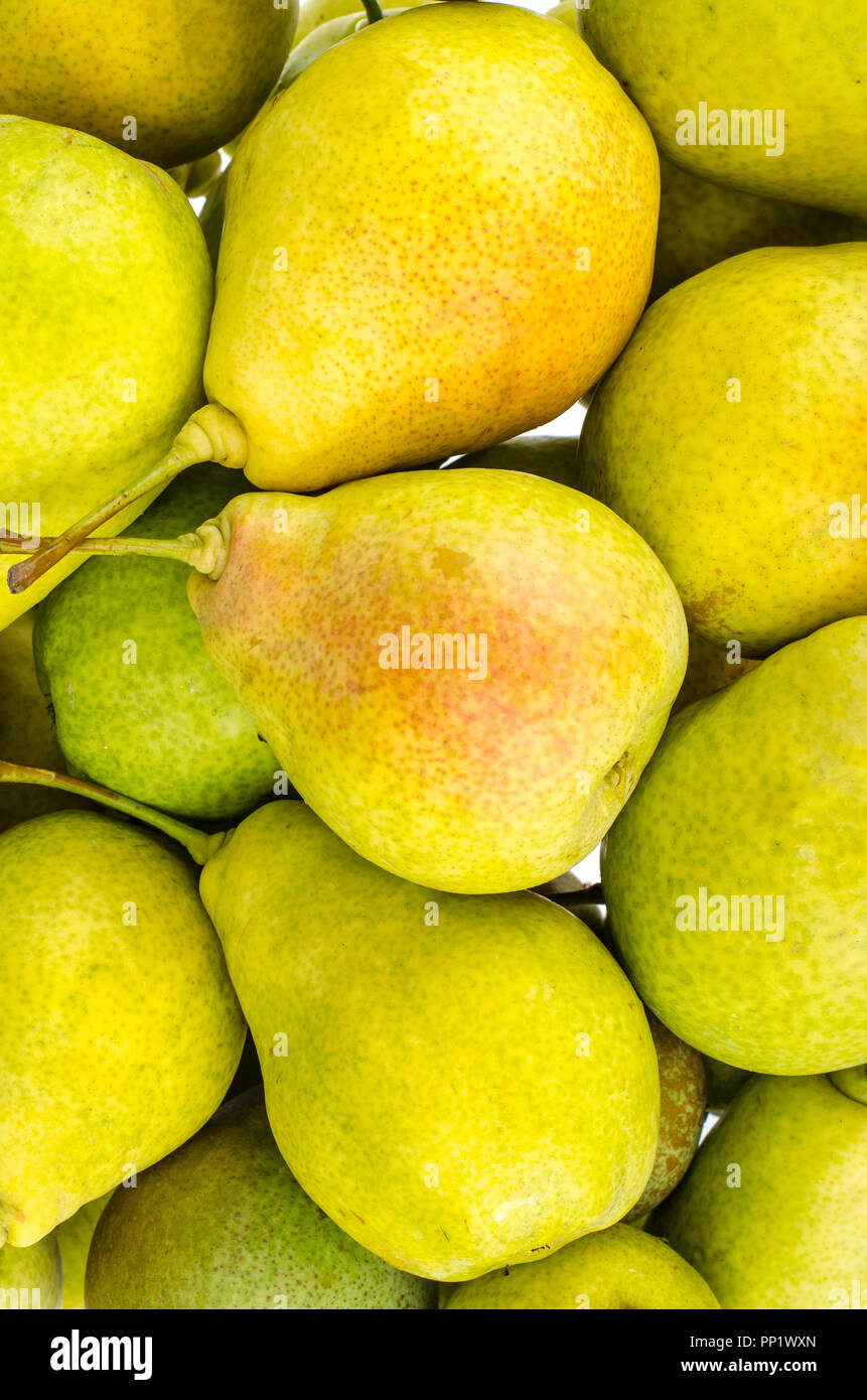 Fruit background of ripe yellow pears Stock Photo - Alamy