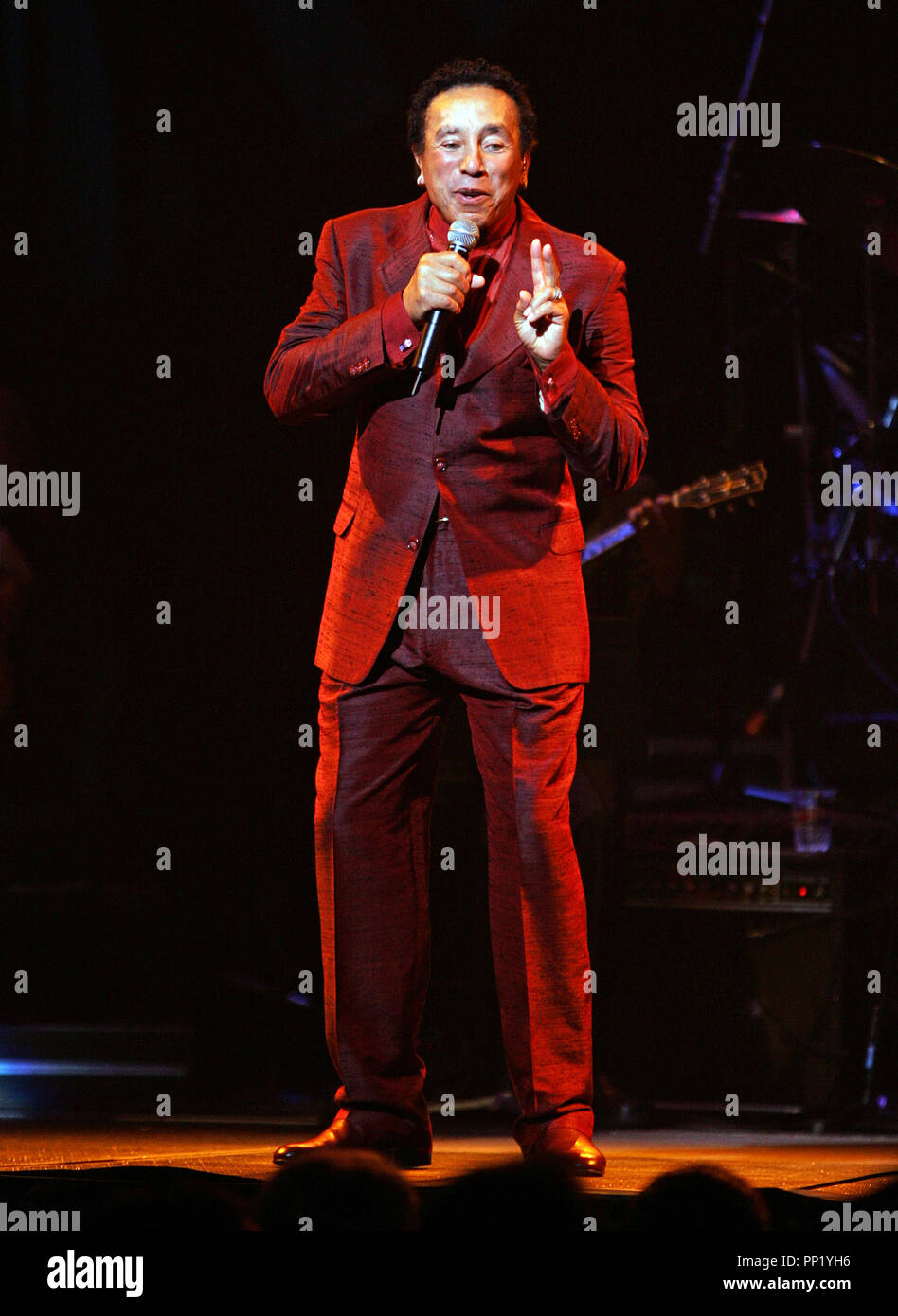 Smokey robinson with hi-res stock photography and images - Alamy