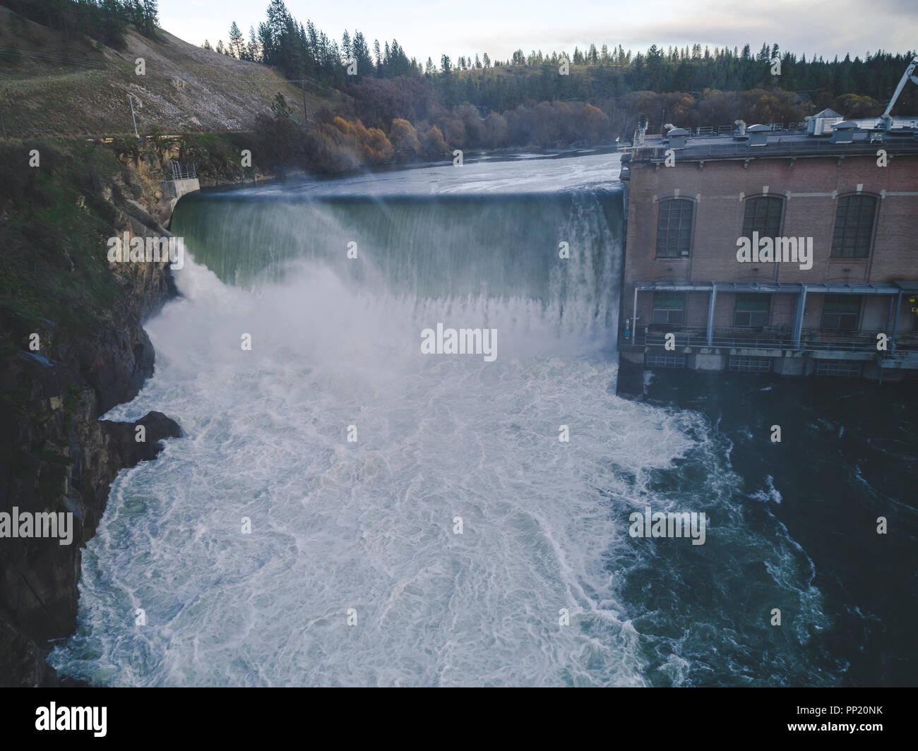 Spokane dam hi-res stock photography and images - Alamy