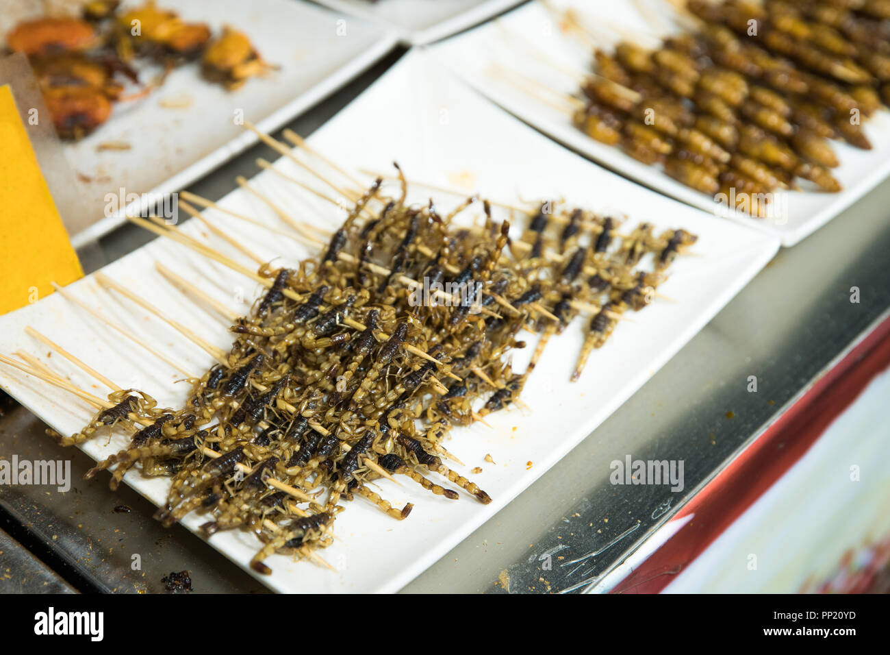 China snake food hi-res stock photography and images - Alamy