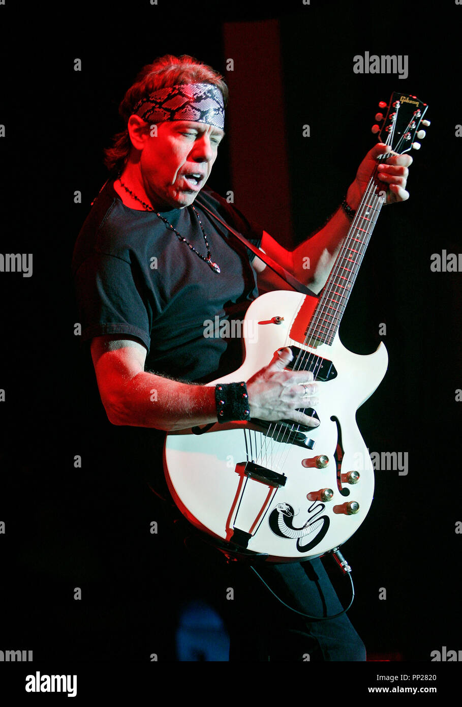George thorogood and the destroyers hi-res stock photography and images ...